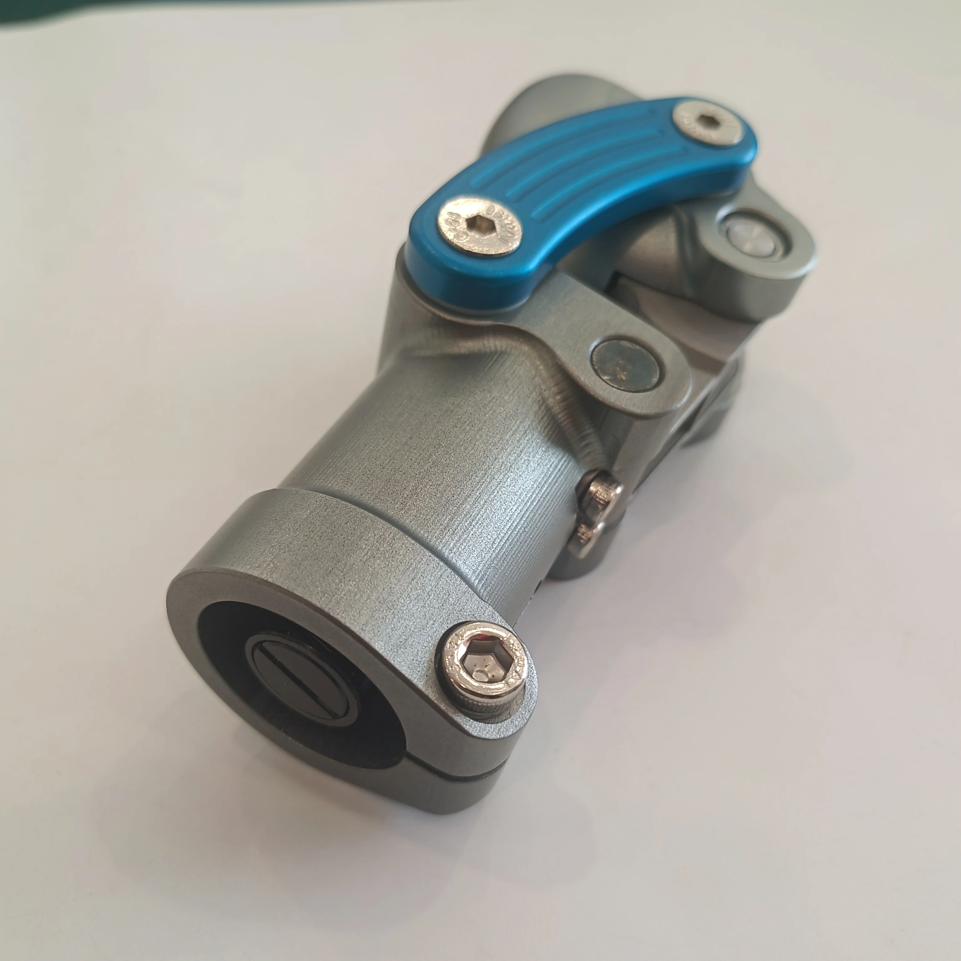 Prosthetic Leg - 4 Bar Mechanical Knee Joint for Orthotics