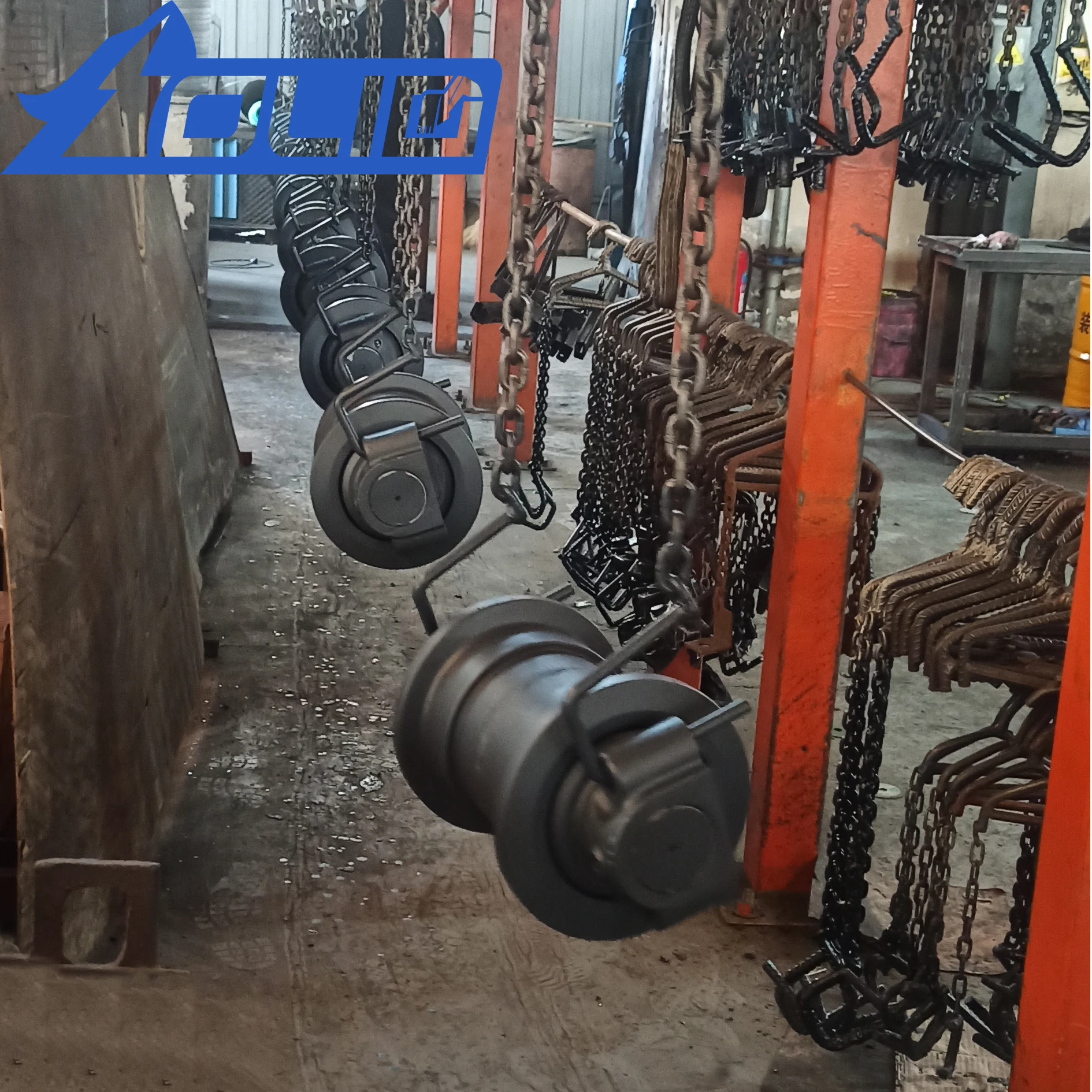 Excavator Track Roller Bottom Down Roller And Undercarriage Parts ...