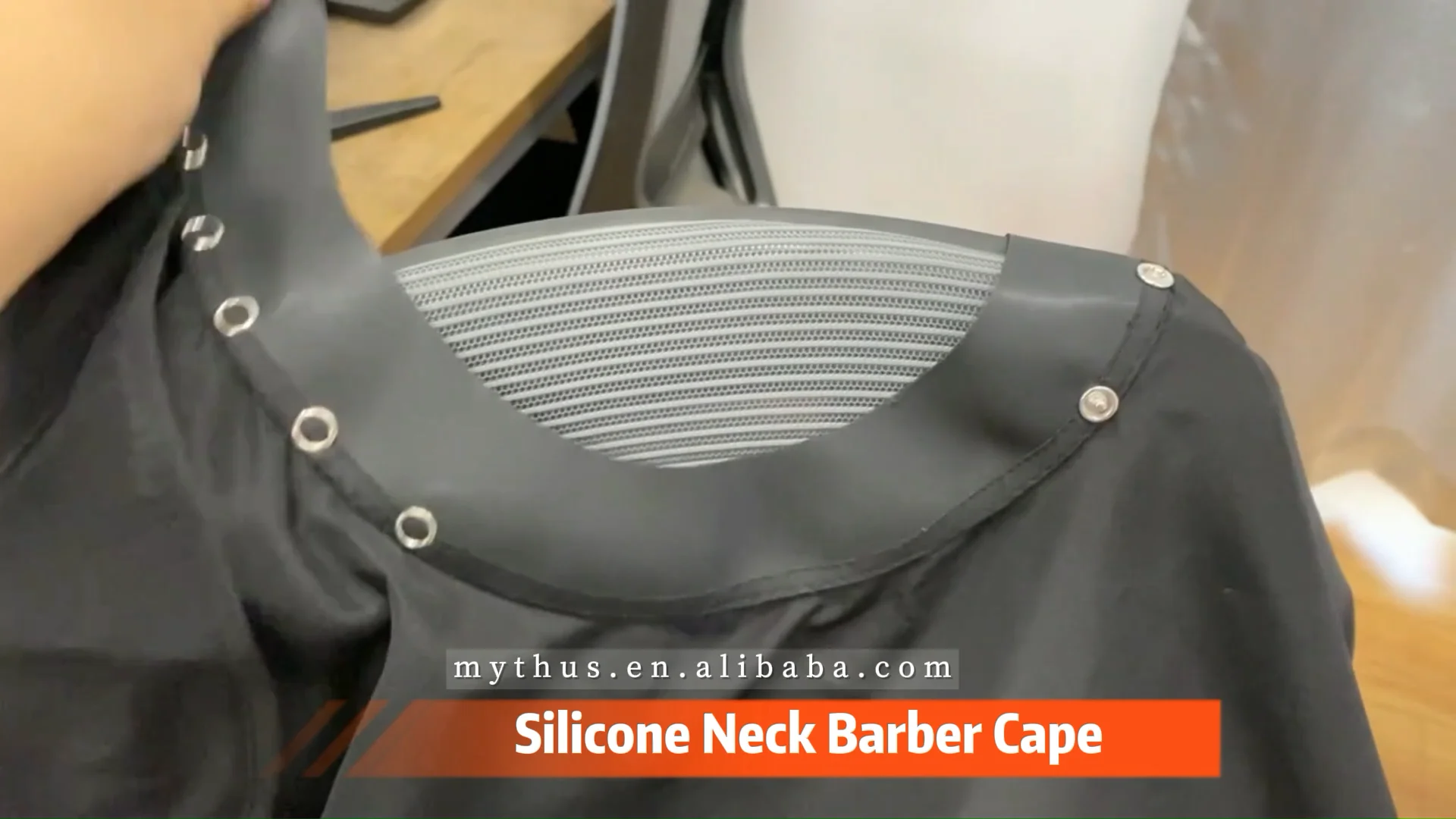 Dropshipping Barbershop Silicone Neck Hairdressing Cape Waterproof Hair ...