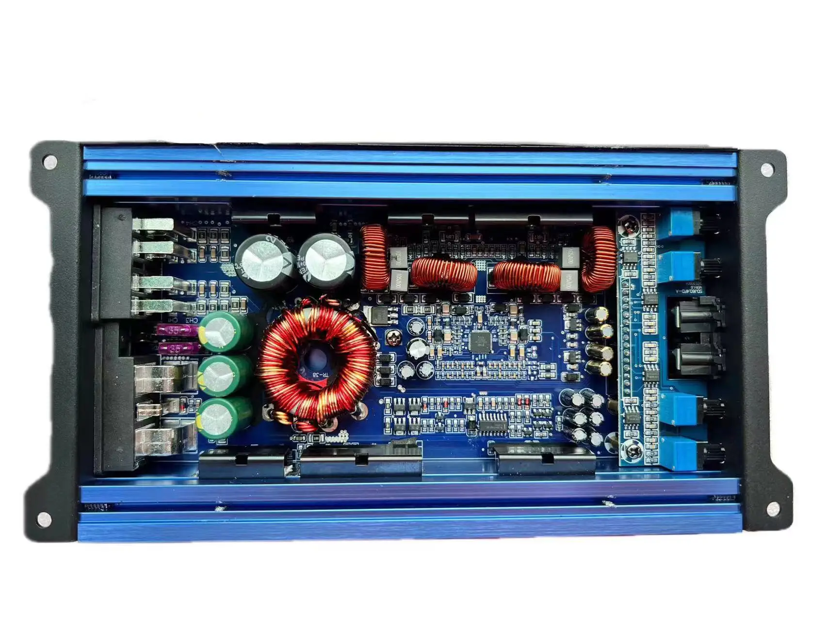 APIEL ClassD Professional Manufacturer 100w 14.4V Mono 4 Channels Car ...