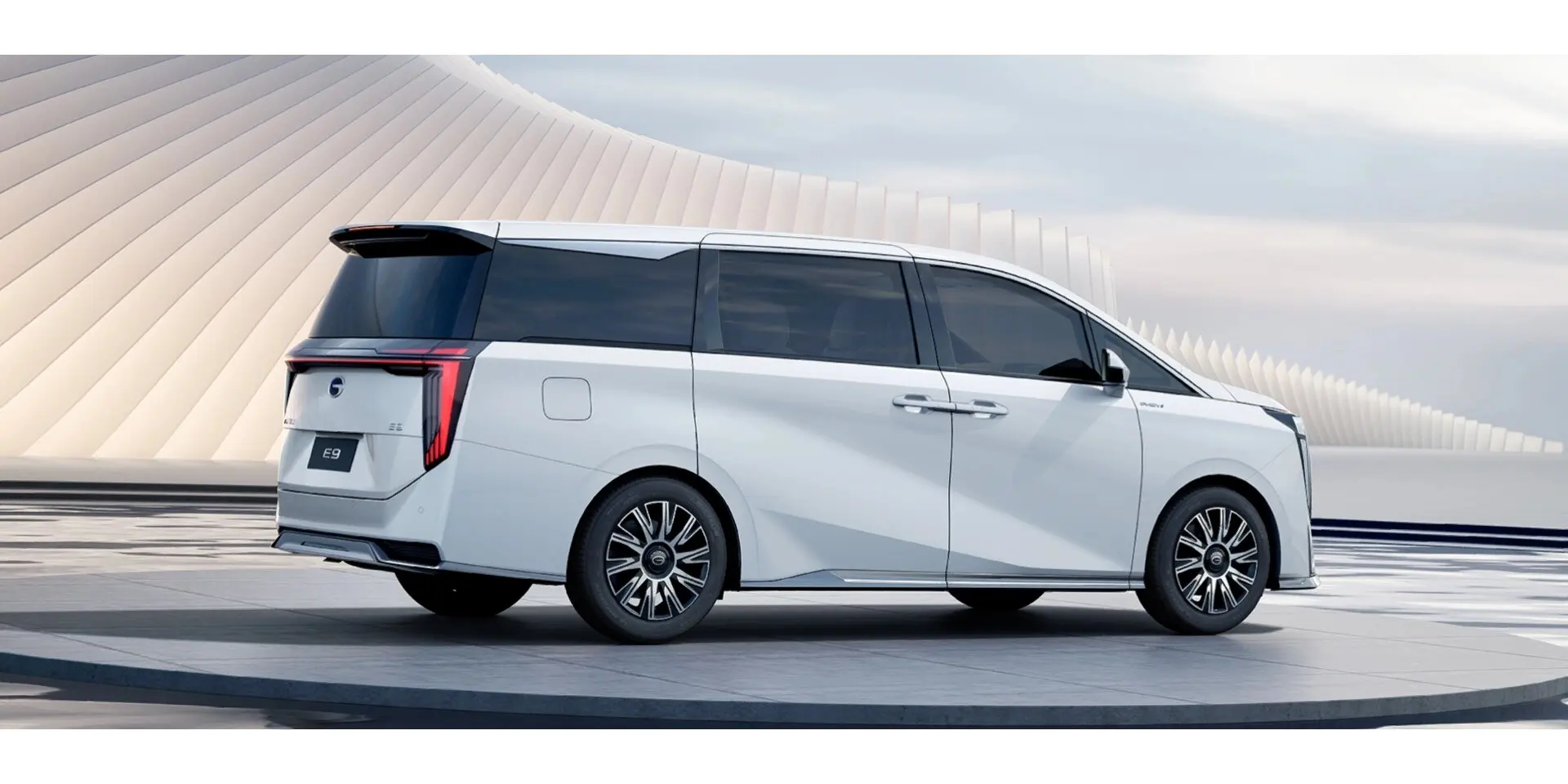 2024 Trumpchi E9 Max Model With 1032km Battery Life 190 Horsepower L4 Plug-in Hybrid New Energy ...