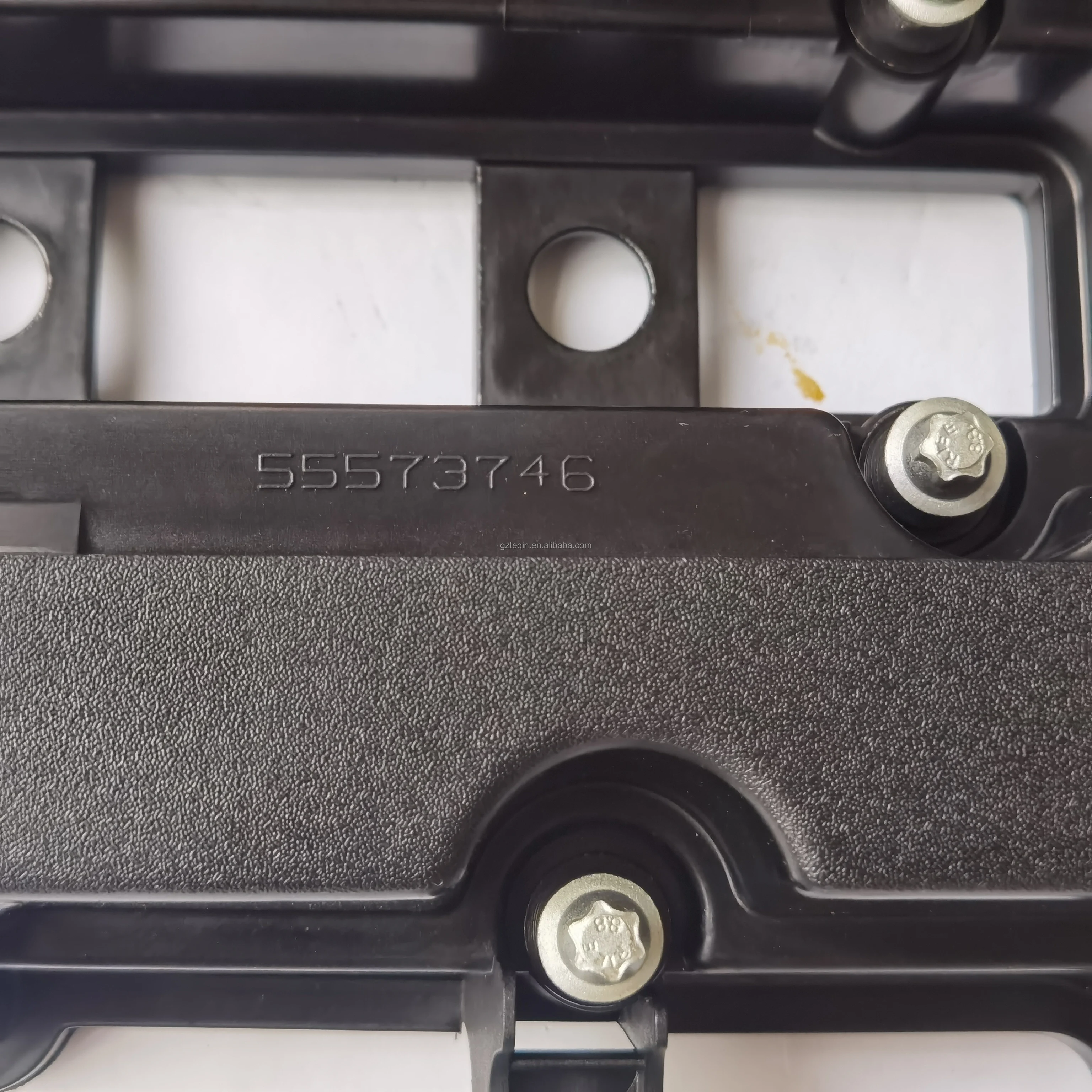 Auto Parts Gm Valve Cover Gasket Cylinder Head 91672rm 55573747 ...