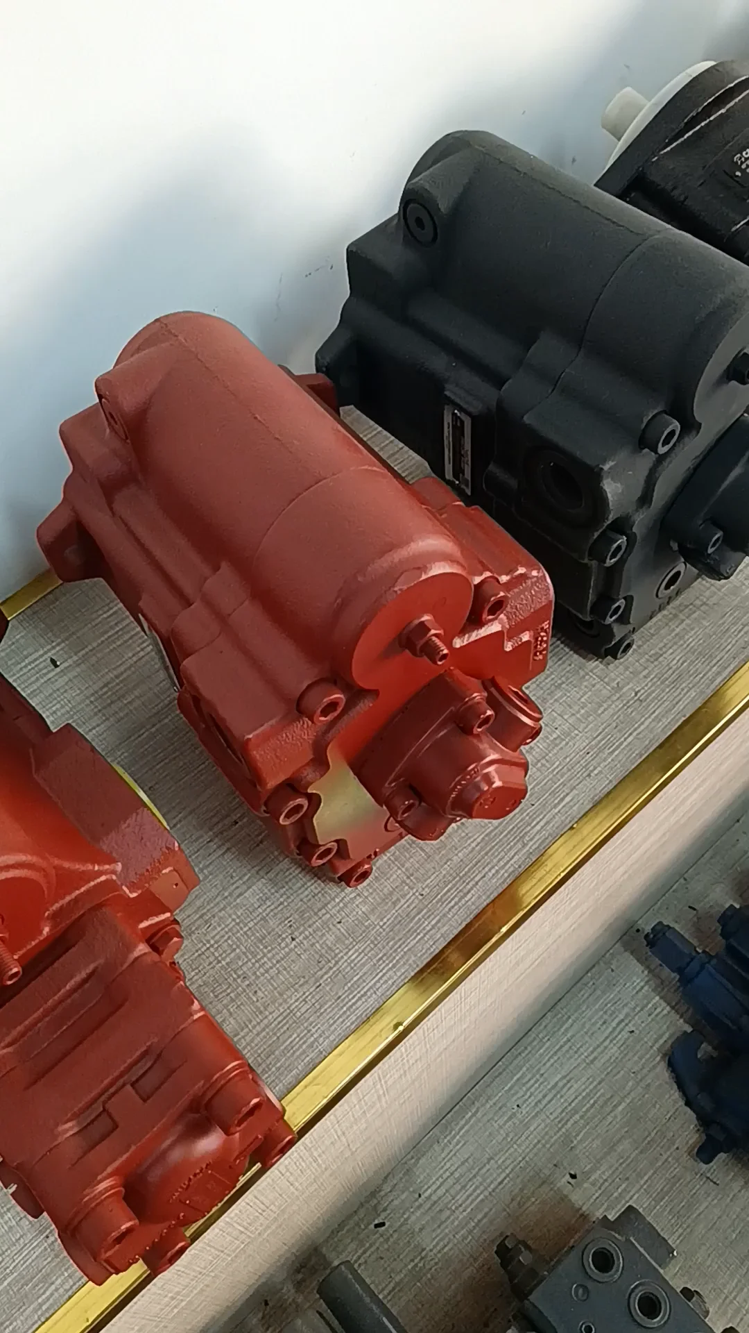 Mini Excavator Nachi Hydraulic Pump Pvd-2b-40p For Hitachi Ex55 - Buy ...