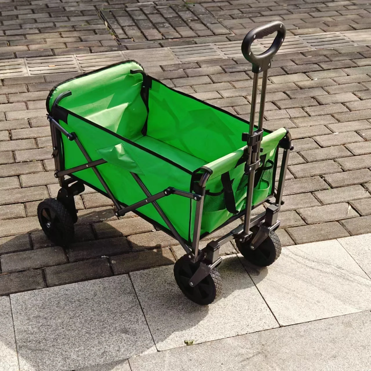 World First Small Push Cart - Remote Control Electric Camping Cart