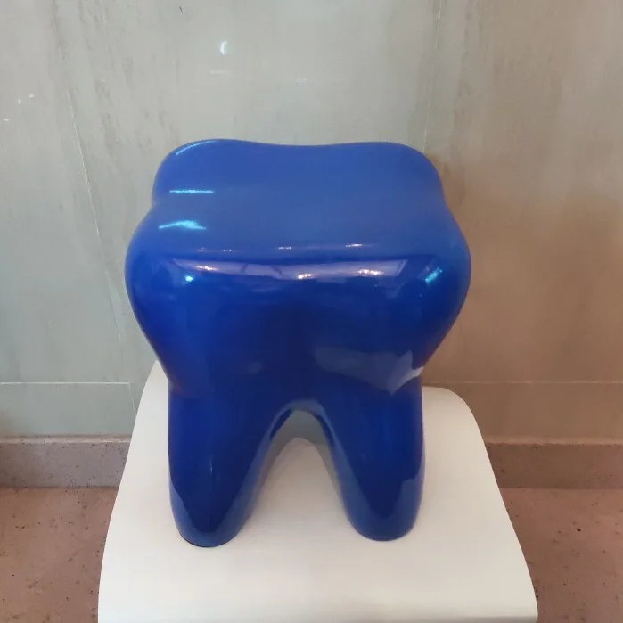 Tooth Shape Fiberglass Chair Set for Dental Clinics - Unique Waiting ...