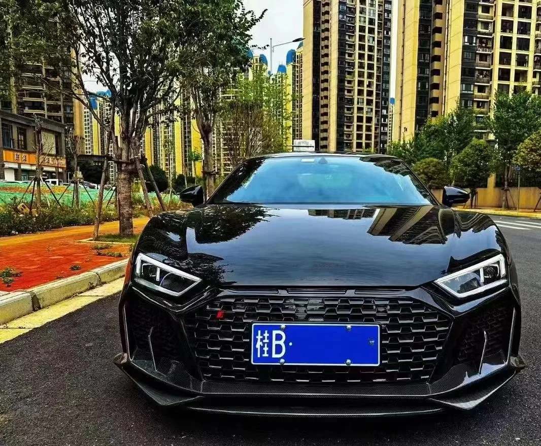 Audi R8 Body Kit - Upgrade to 2022 Style Bumpers & Carbon Fiber