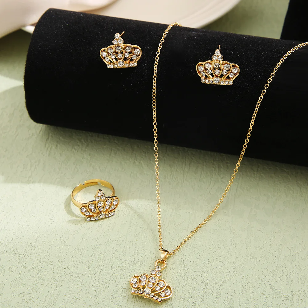 Luxury Women's Watch Set - Crystal Bracelet & Earrings