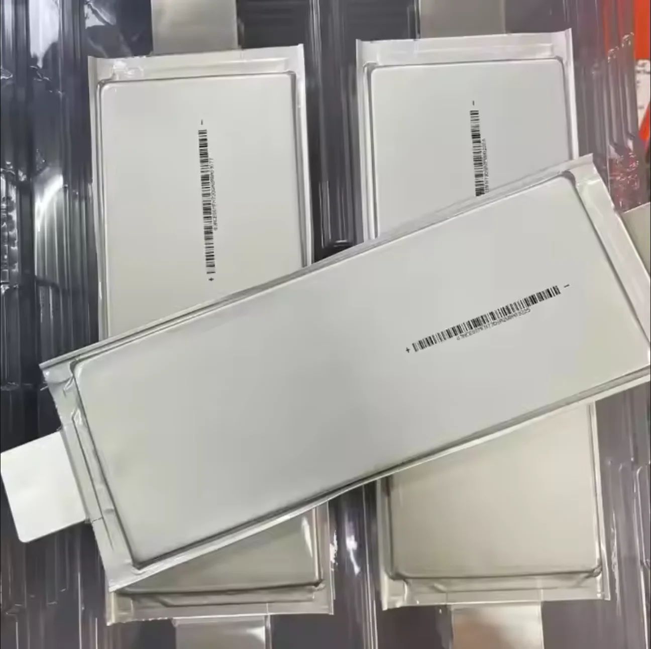 Farasis 76ah 3.7V Li Ion Pouch Cell Battery - High Energy Density