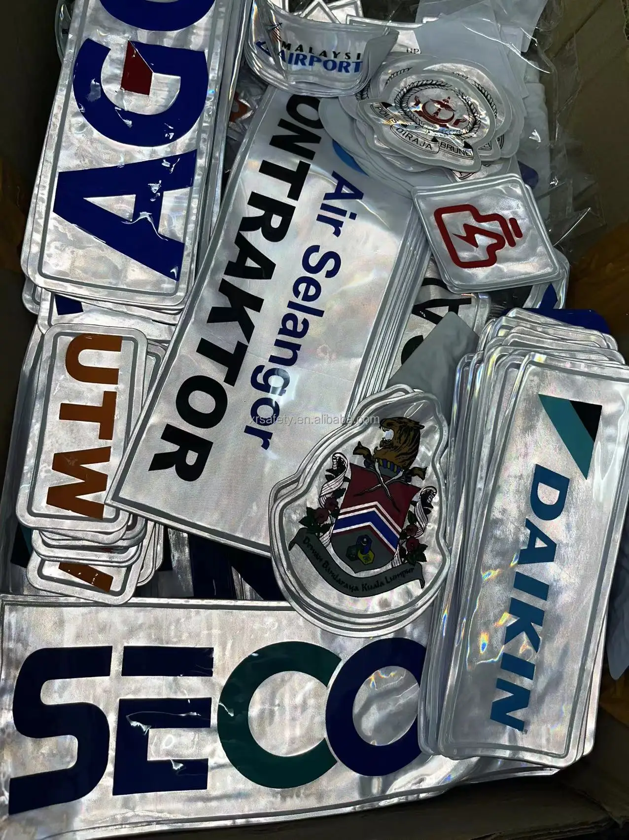 Custom Prismatic Sheeting Material Reflective Logo Sticker With Hook ...