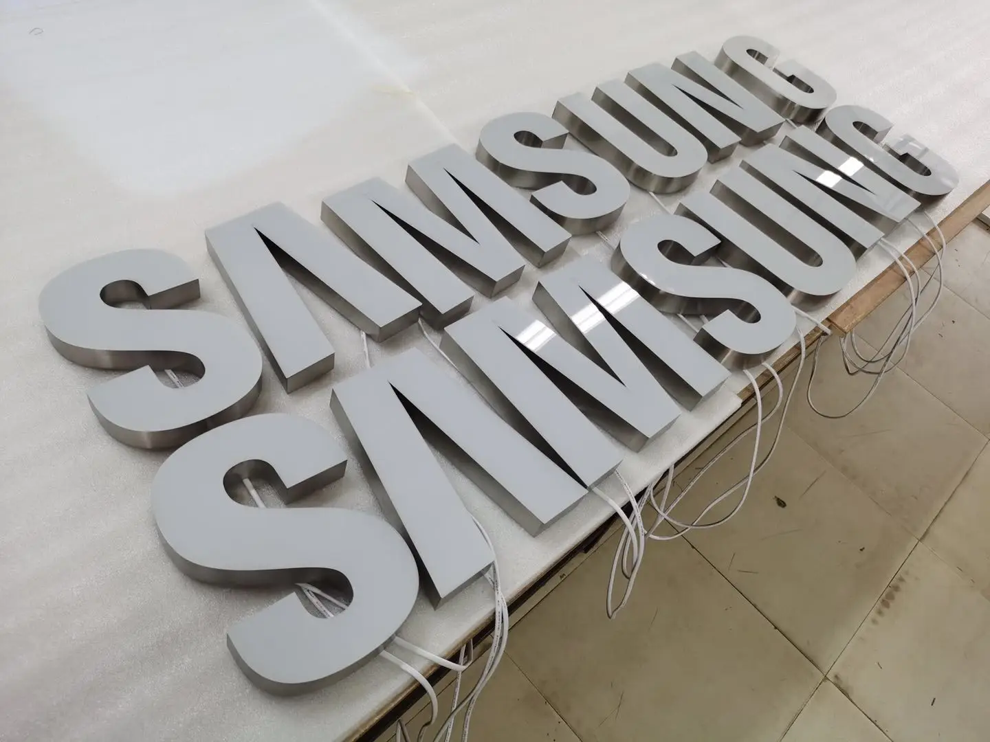 Frontlit Metal Led Light Sign For Shopfront - Buy Led Channel Letter ...