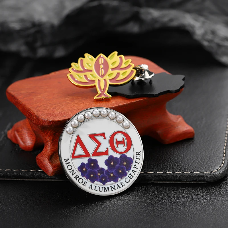 20-years Manufacturer Custom Fashion Pins Metal Logo Badges Brooch Hard ...