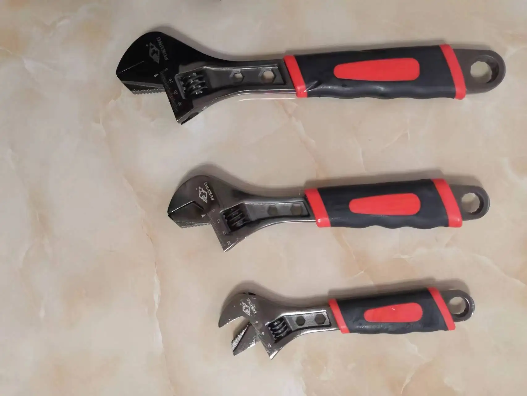 Wide Mouth Wrenches - Adjustable & Durable Solutions