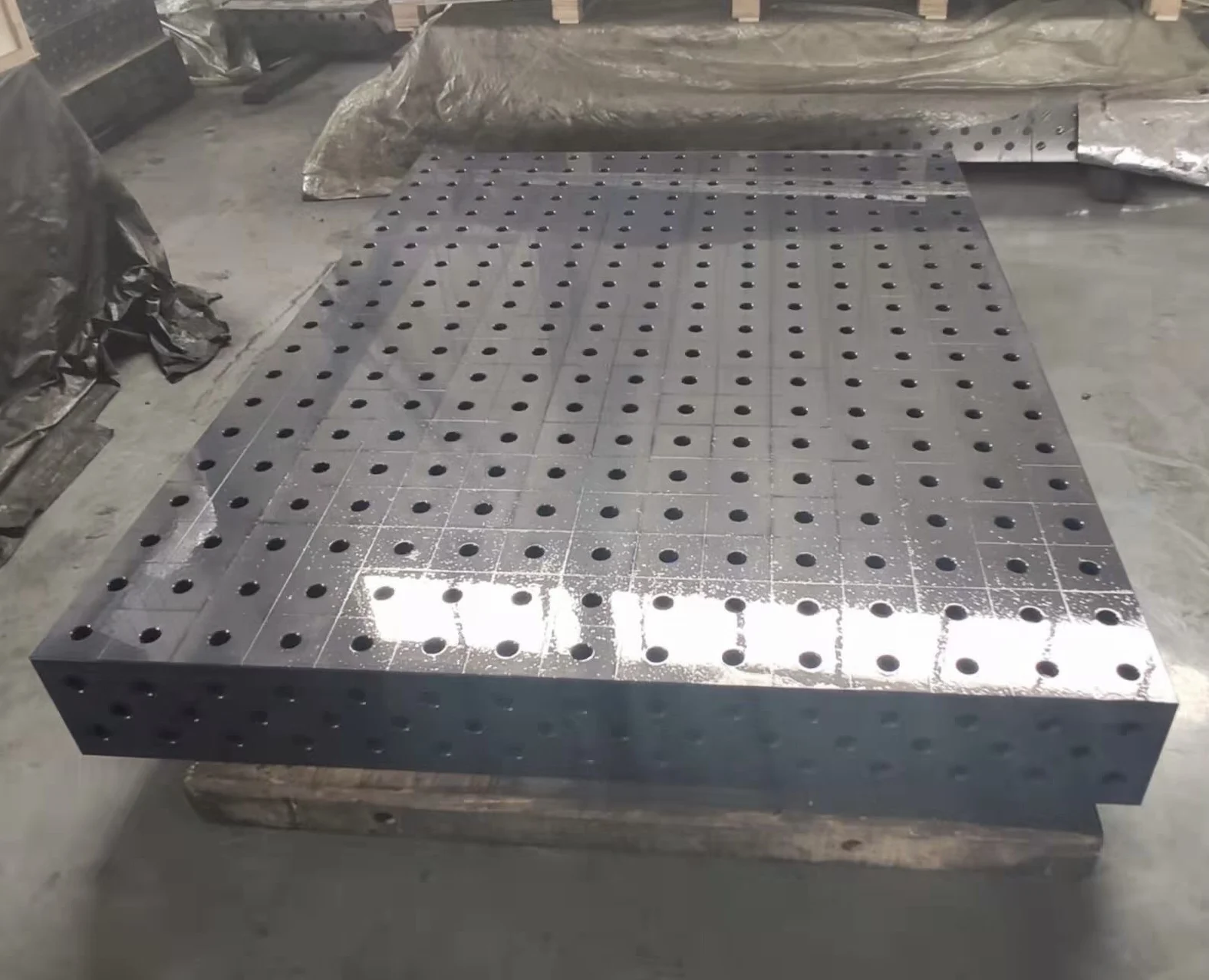 Durable Cast Iron Welding Platform for Precision Welding| Alibaba.com