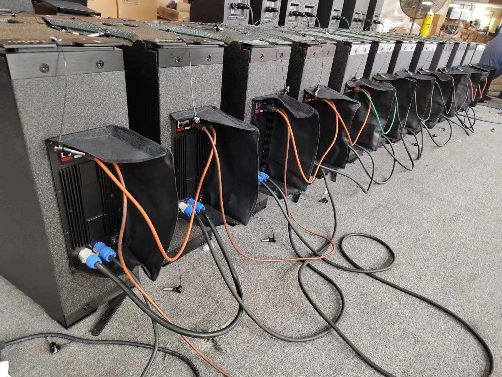 Professional Double 8 Inch Line Array Powered Speaker 18 Inch Subwoofer ...