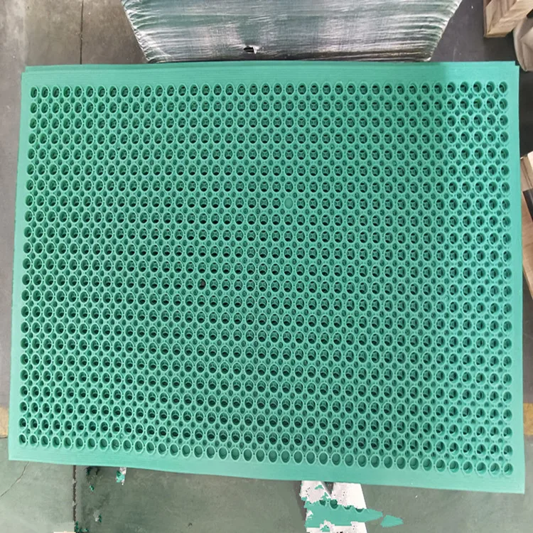 Molded Rubber Hollow Mat - Durable Marine-Grade Deck Mats