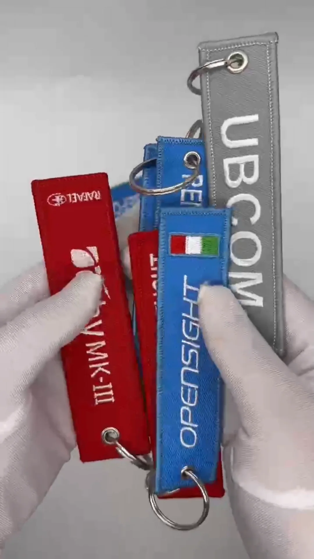 Wholesale Design Logo Woven Fabric Keychains/embroidery Jet Tag Keyring ...