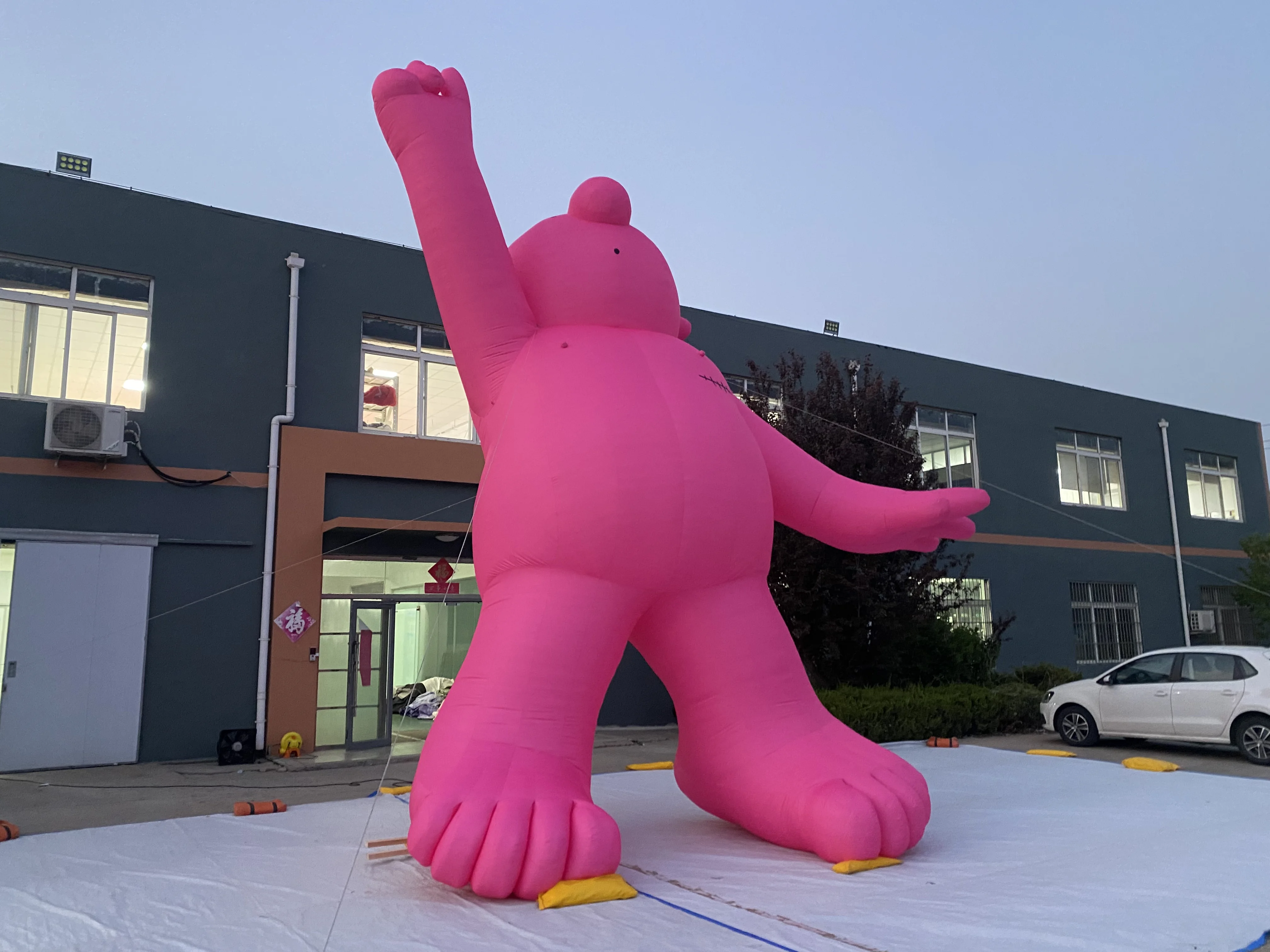 Aero Inflatable Cartoon Character Inflatable Bear For Shopping Mall ...