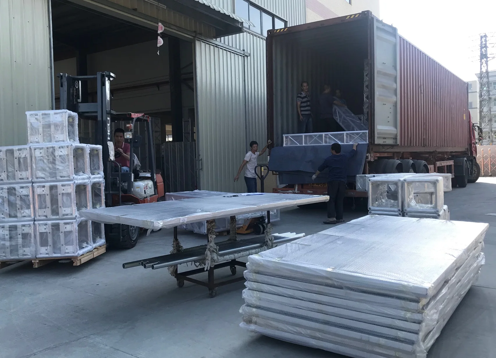 Hot-dip Galvanizing Scaffolding Events Layher Truss/LED Screen Layher ...