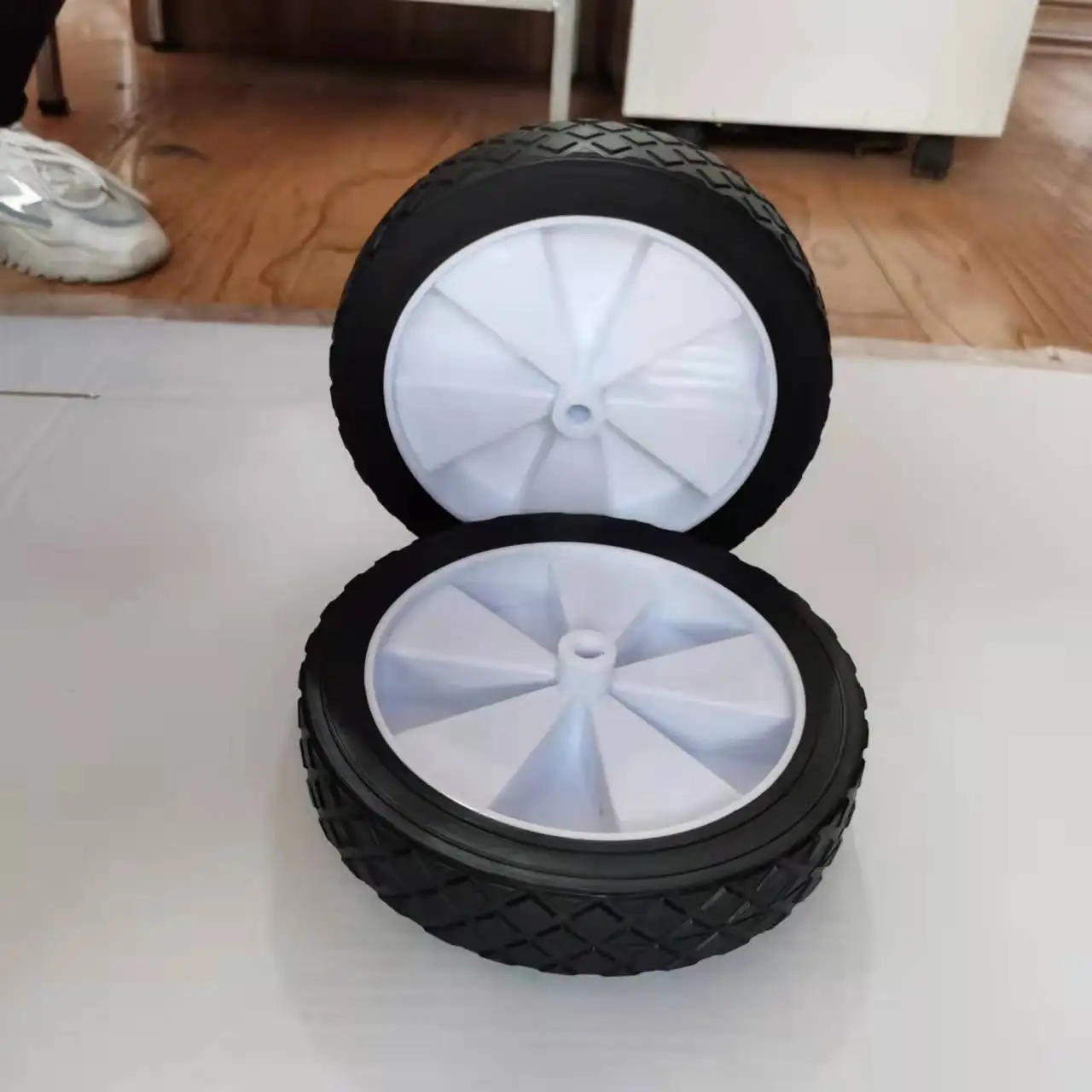 Hardware 8-inch Semi-pneumatic Rubber Replacement Tire Plastic Wheels ...