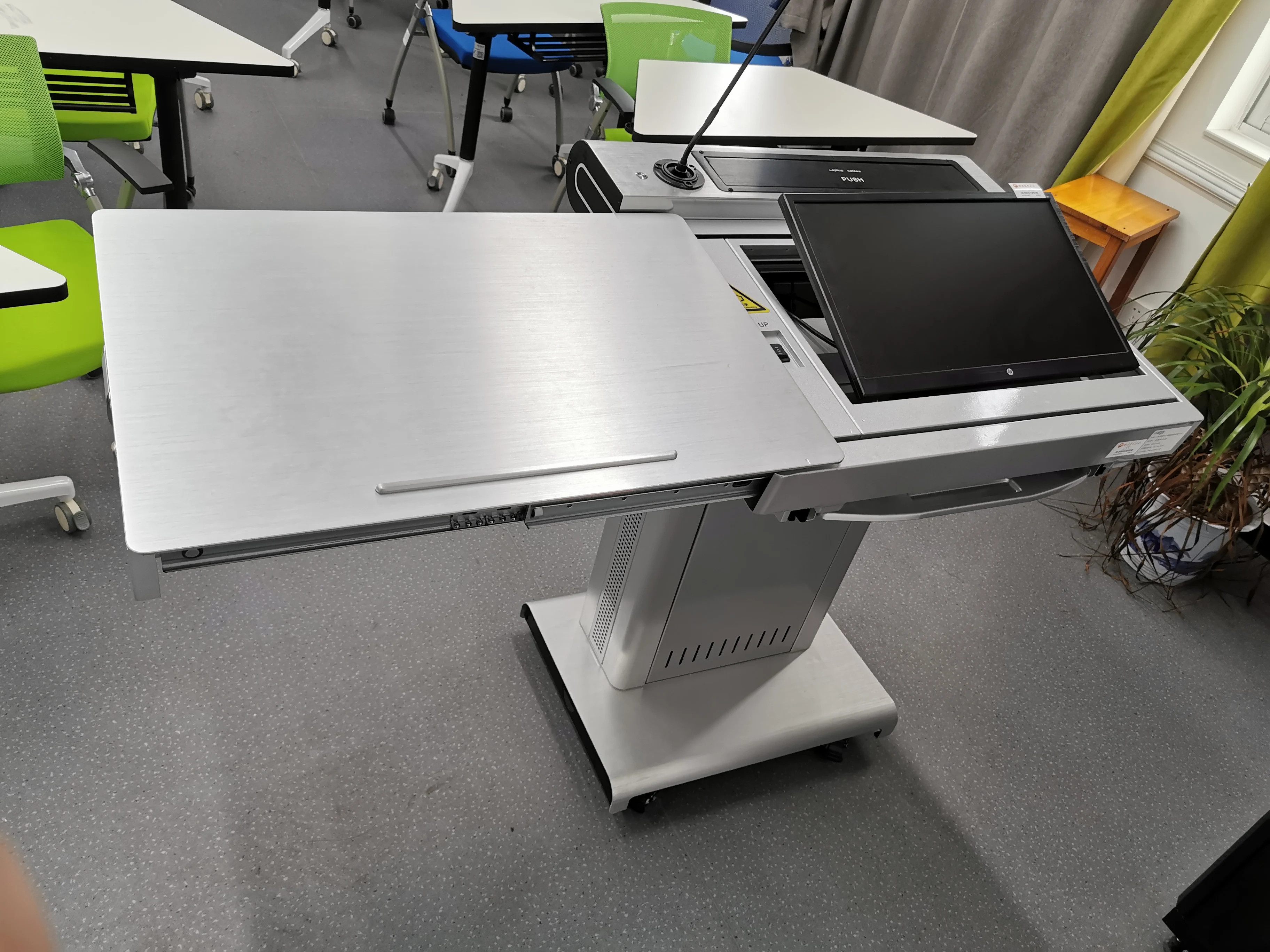 Smart Classroom Digital Podium - Enhance Your Presentations