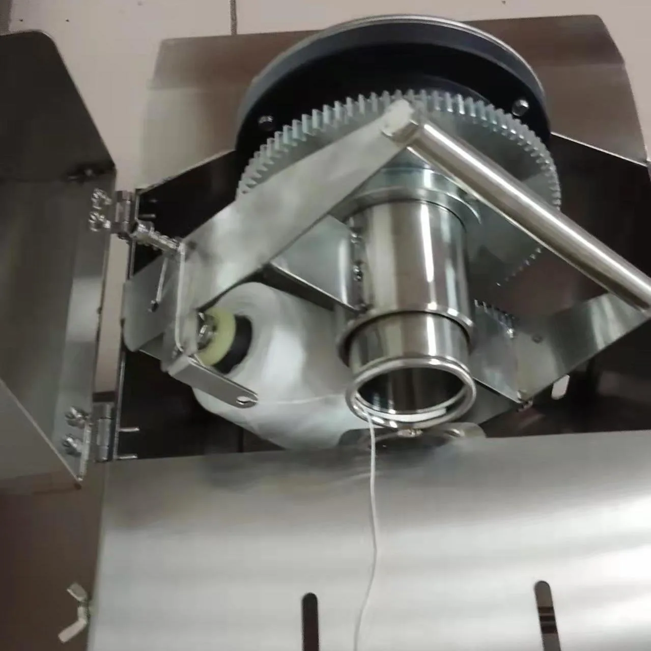 Sausage Linking Tying Machine Automatic Sausage Knotting Sausage Hot ...