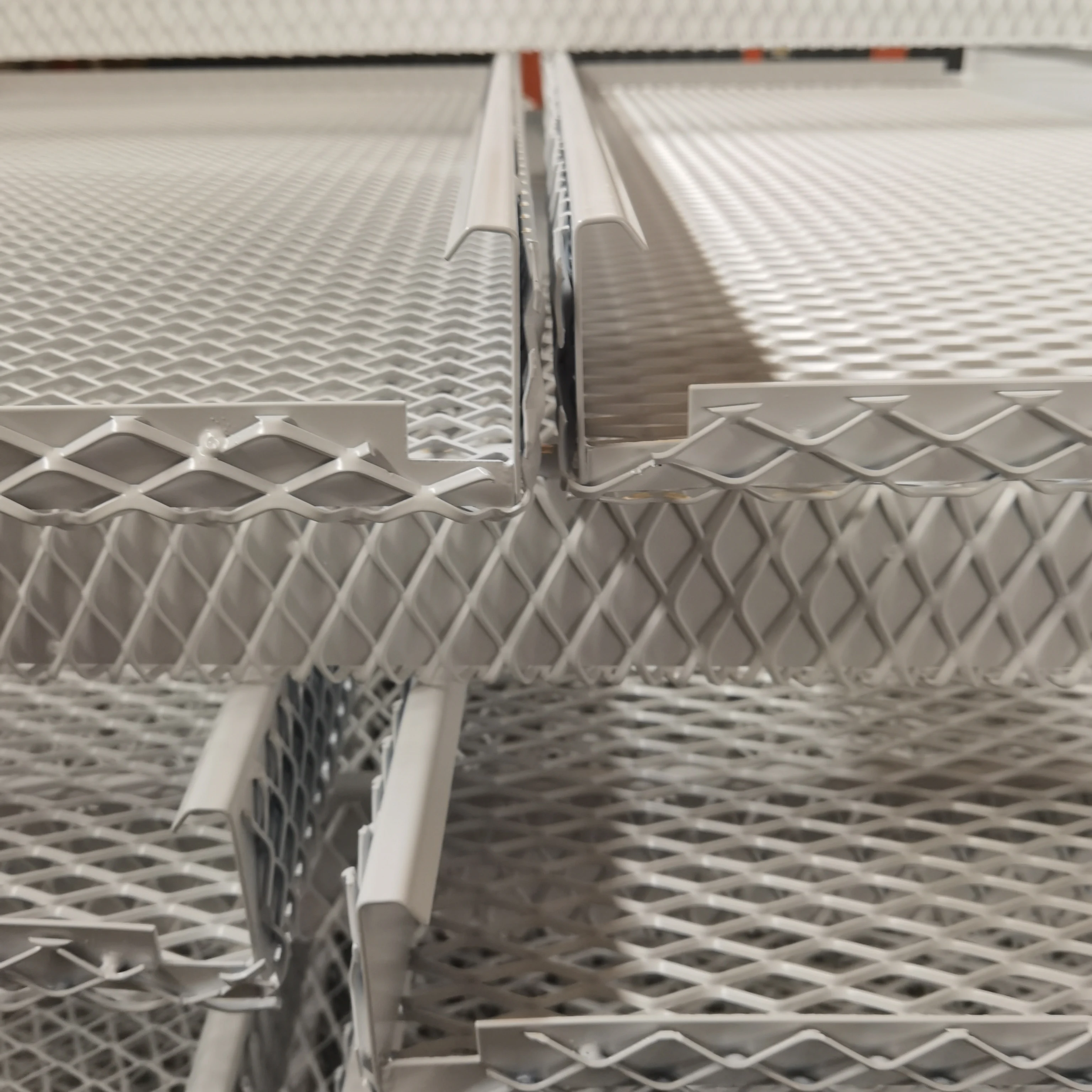 Decorative Aluminum Expanded Metal Mesh for Interior Ceilings