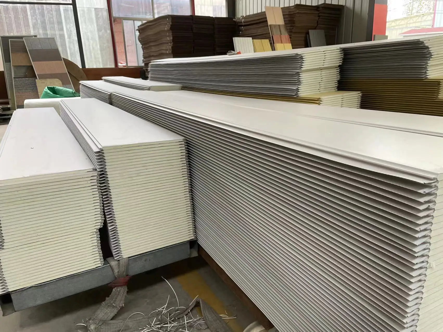 Hot Sell Gmp Certified Xps Sandwich Panel Waterproof Metal Carved Board ...