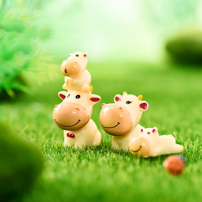 Lovely 3D Artificial Farm Animal Miniature Cow Resin Handcraft for DIY ...
