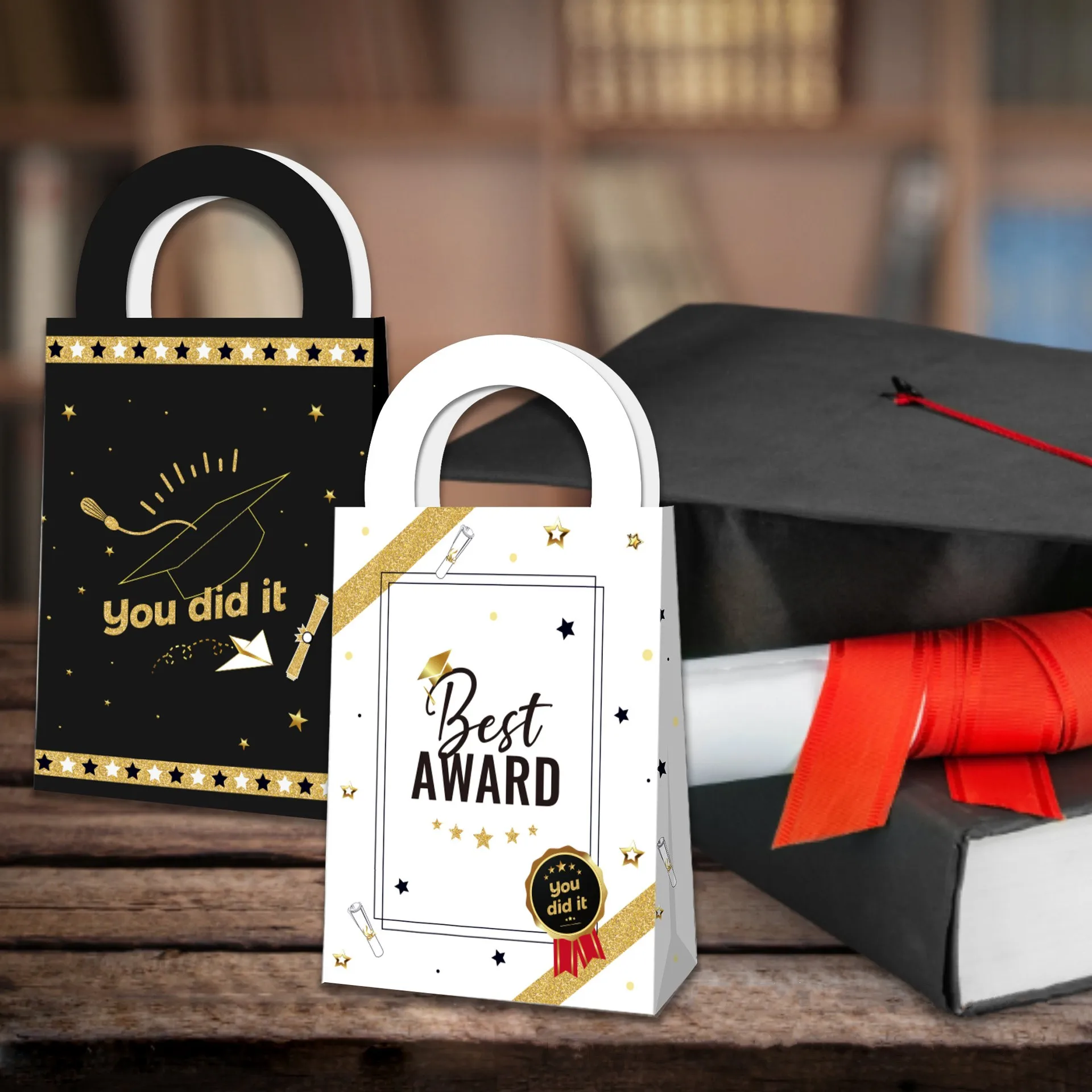 12 Pieces Graduation Gift Bags - Eco-Friendly Kraft Paper