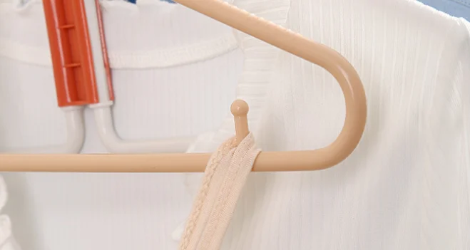 Lavinia Wholesale Multifunction Save Space Half Foldable Hanger Plastic