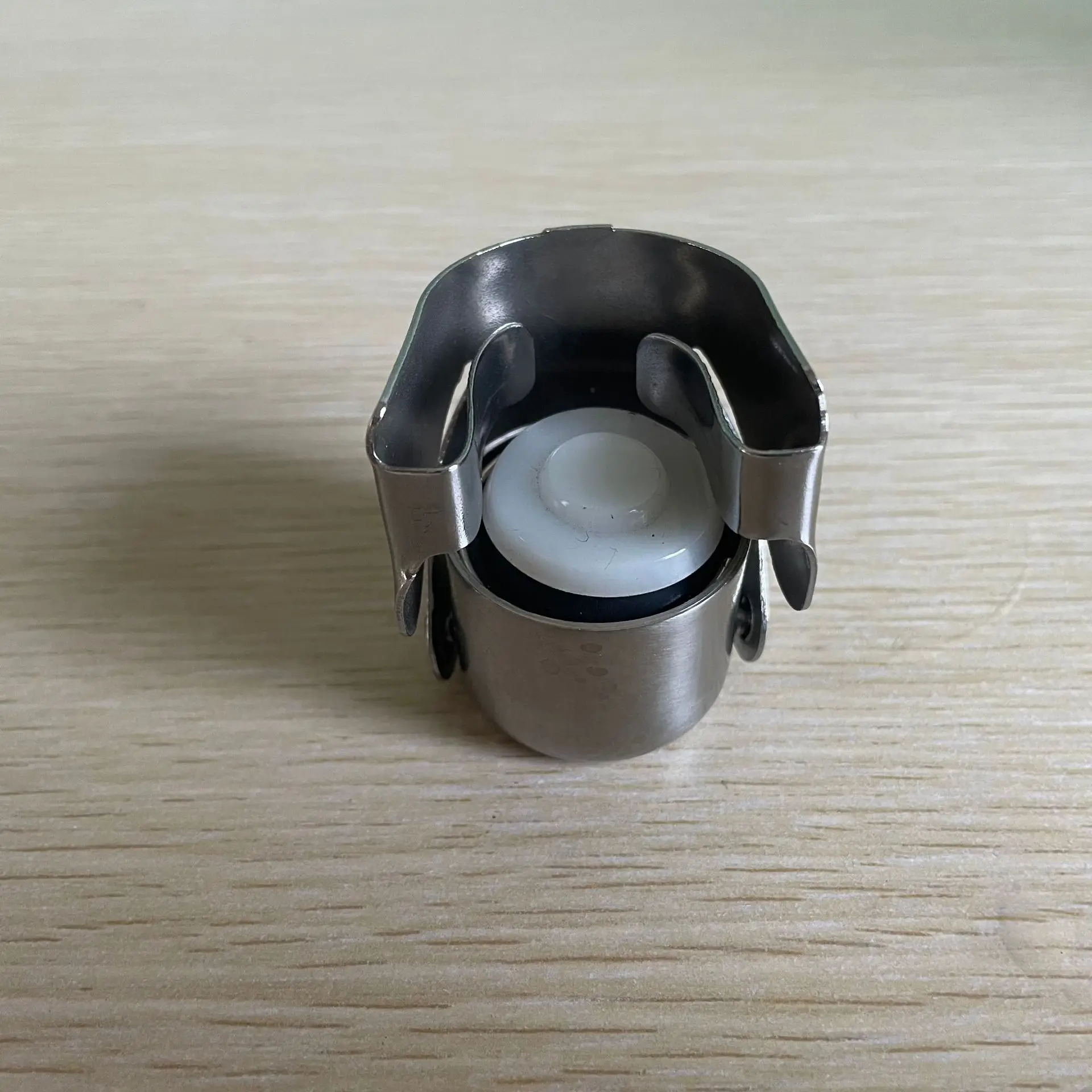 Dd2402 Reusable Champagne Cork Bottle Plug With Food Grade Silicone ...