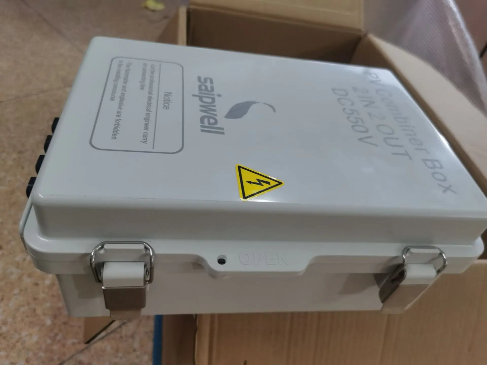 SAIPWELL Custom Enclosure Junction Box - IP66 Waterproof