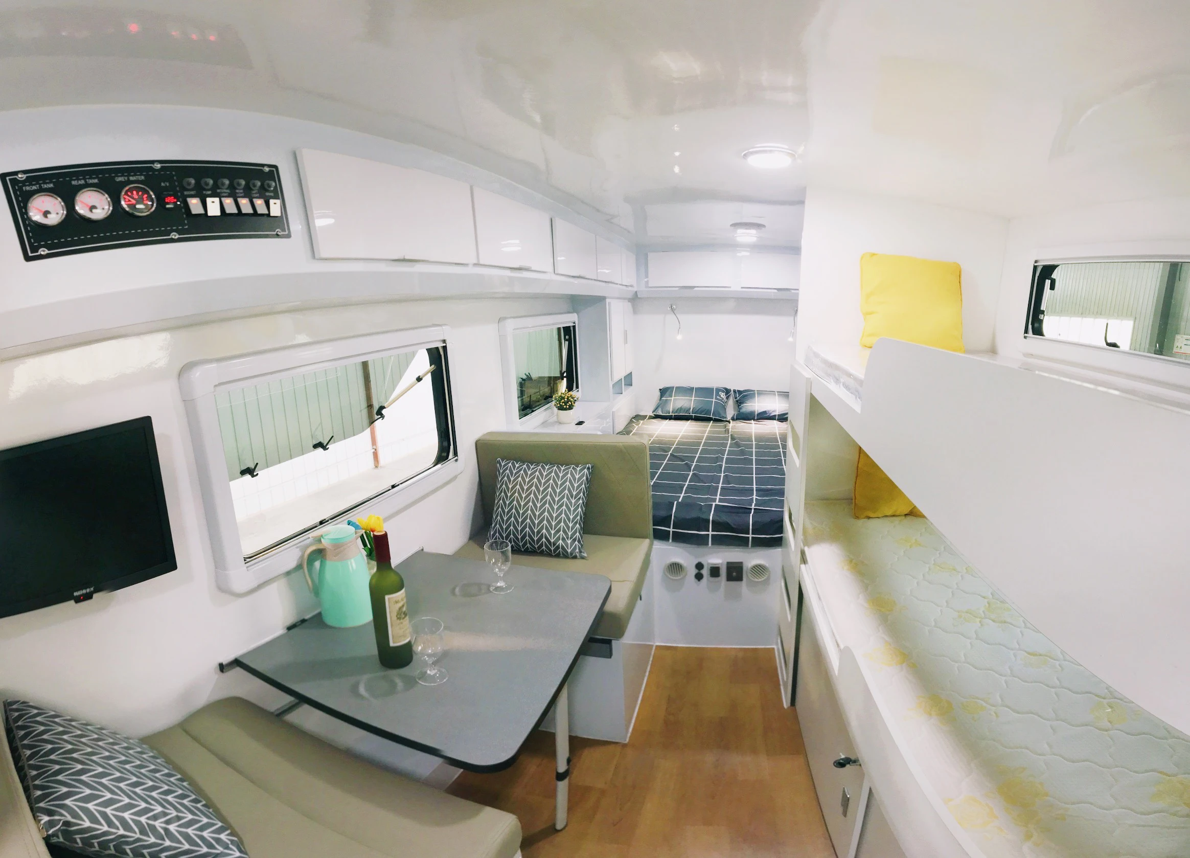 Australian Rv Camper Off Road Caravan Camp Trailer Aluminum Caravan ...