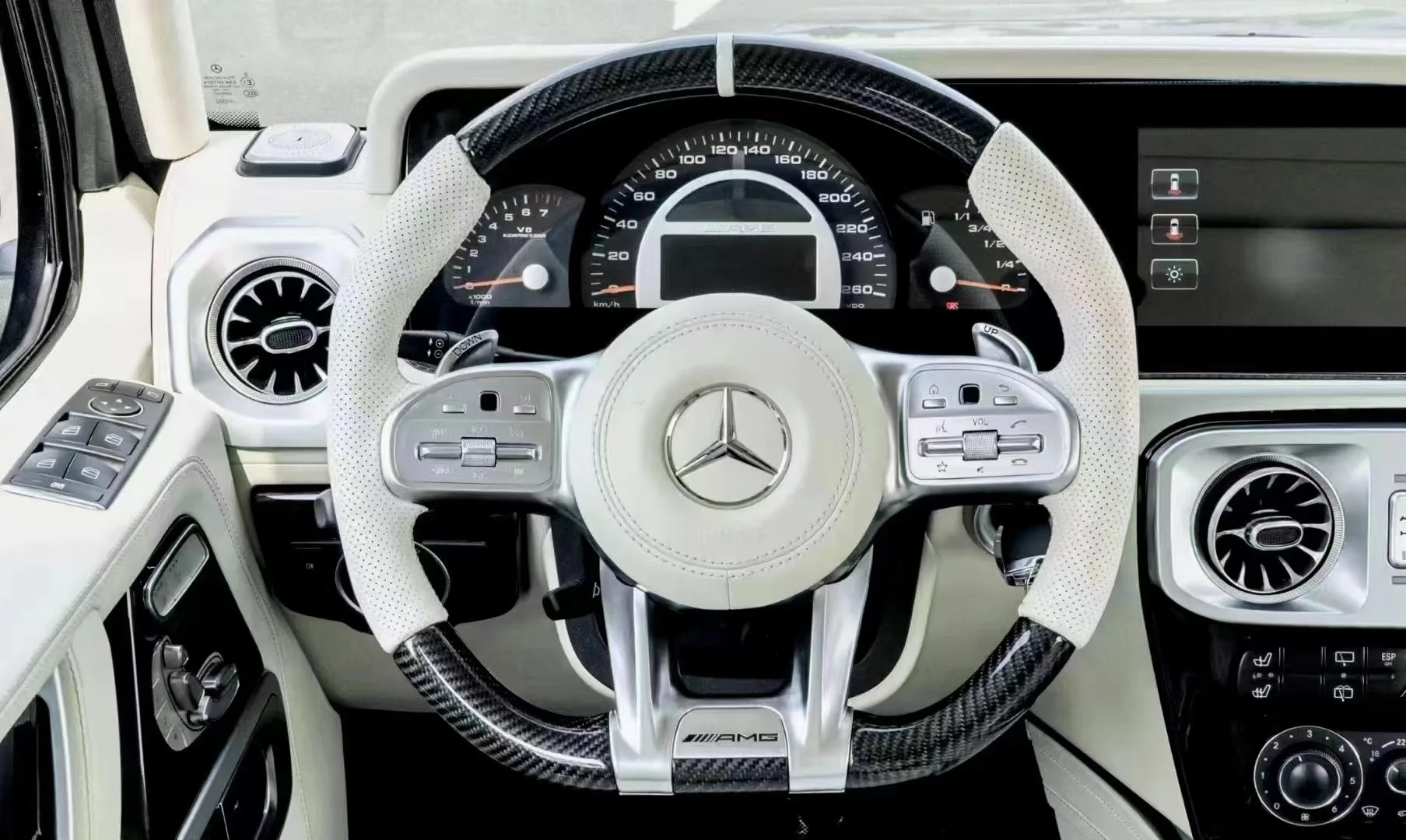 Mercede Ben G-class W463w464g350/500/55/63 Interior Upgrade To 2023 ...