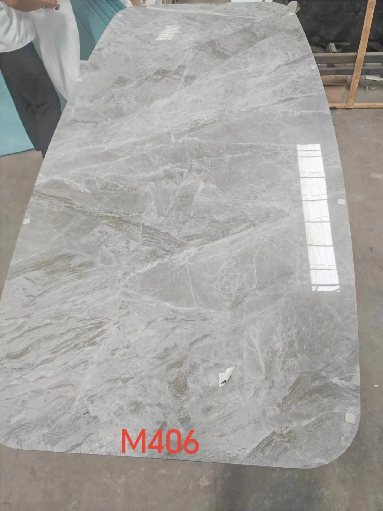 Sintered Stone Dining Table Slabs - Customizable & Durable