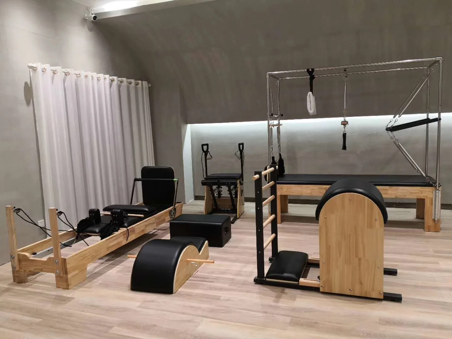 Pilates Reformer / Pilates Equipment Various Color,Handcrafted - Buy ...