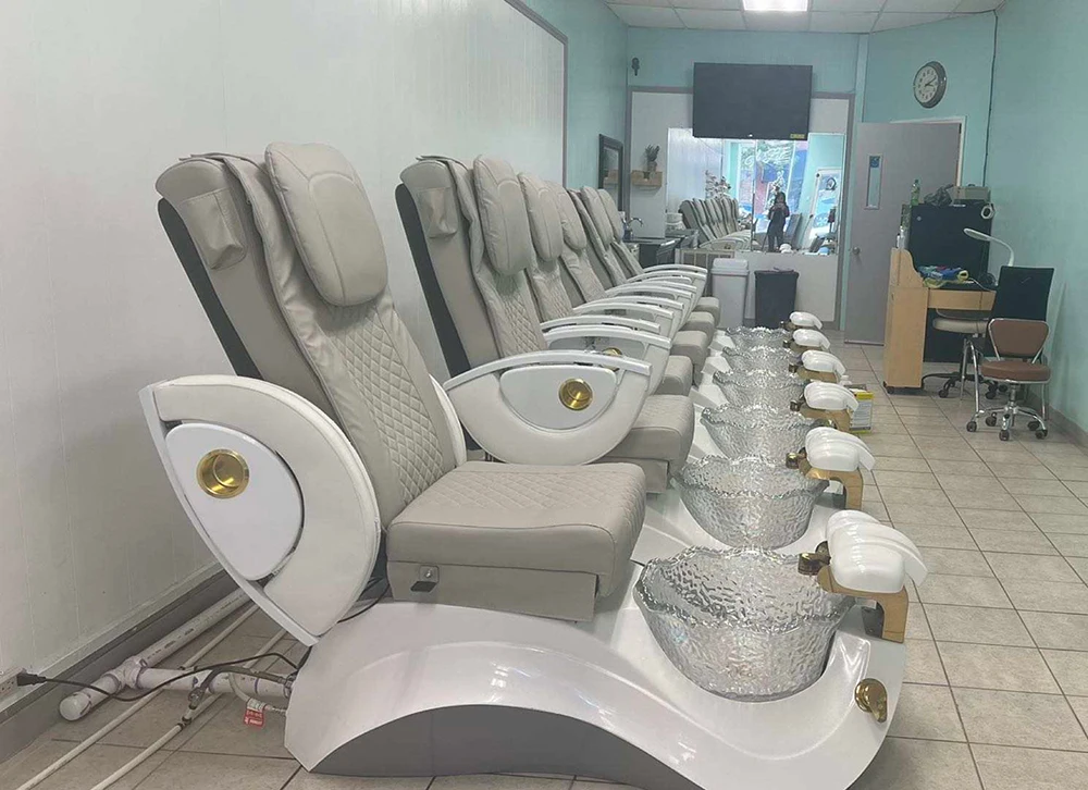 Custom Luxury Foot Spa Bath Chair - Pink Massage Pedicure Chair for ...