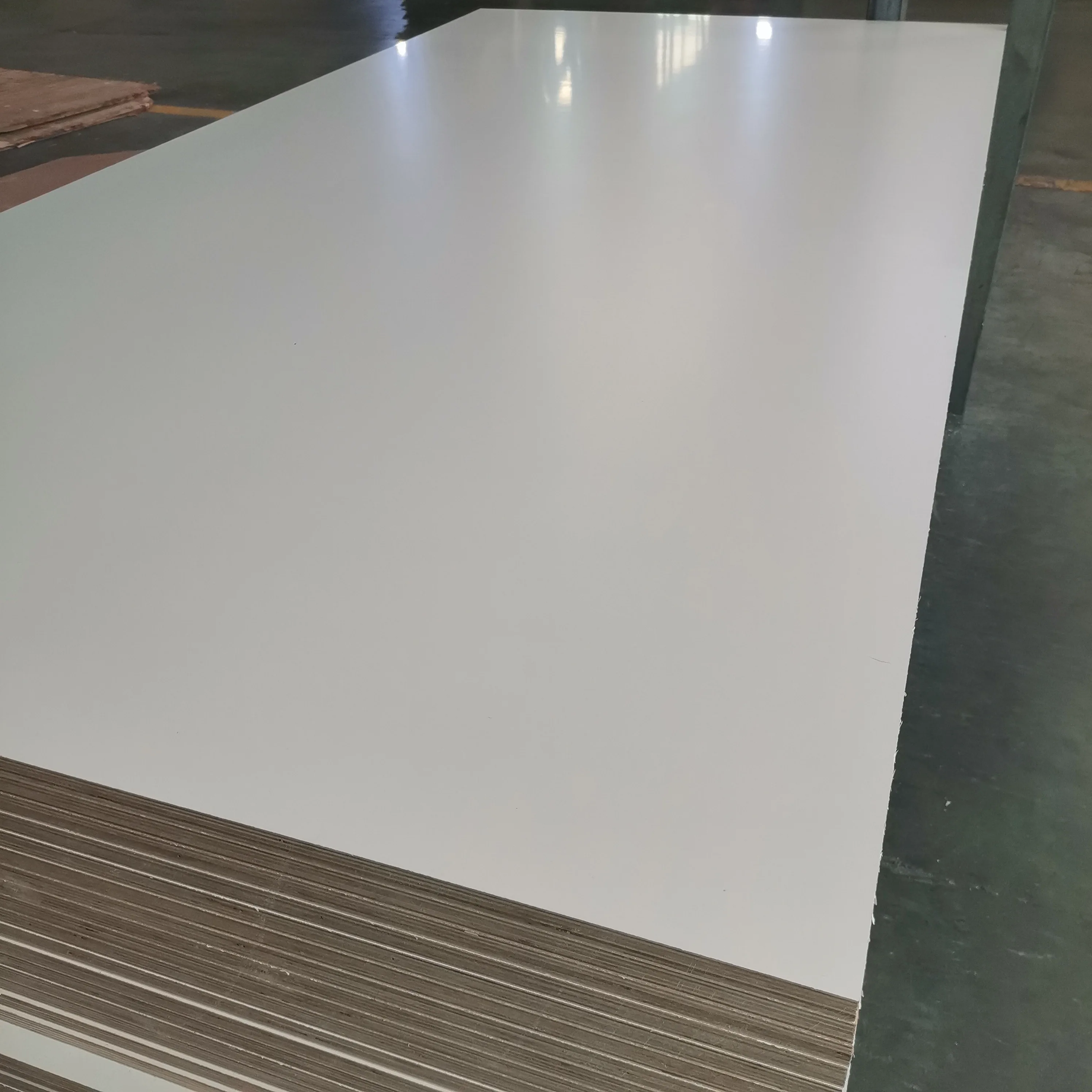 Melamine Wood 18mm Marine Boards Melamine Board Wholesale High Glossy For Homing Decoration ...
