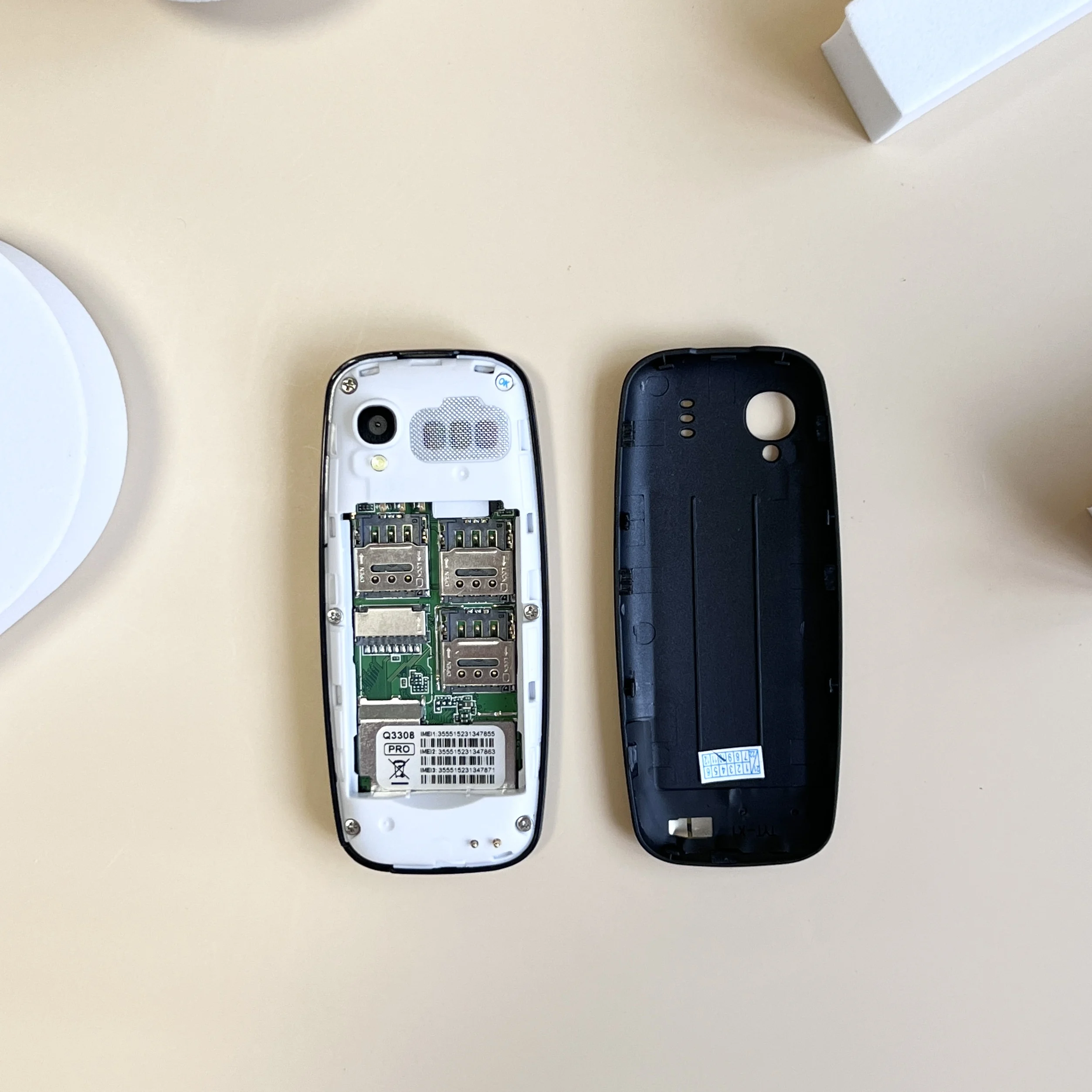 Q3308 Pro Mini Mobile Phone with 3 SIM Card Standby, FM Radio, and Call ...
