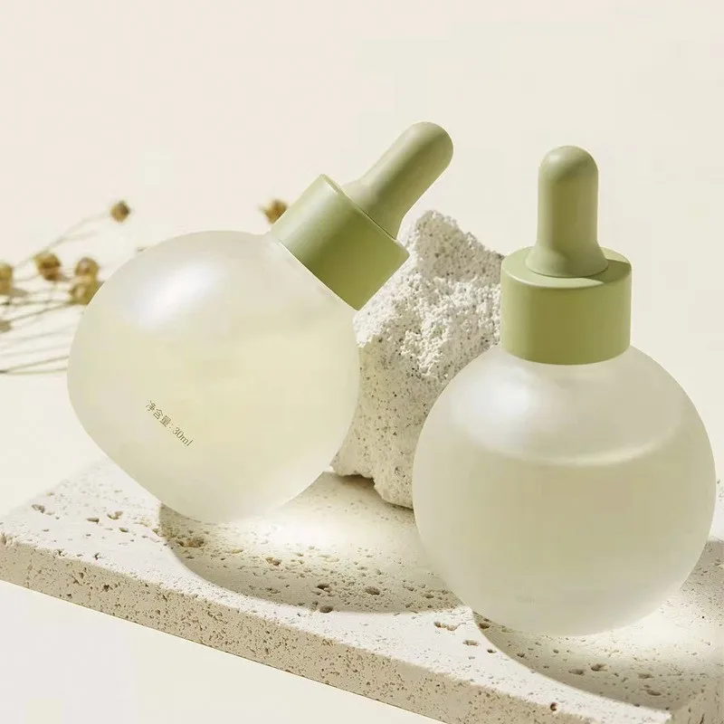 Shop Our Ready Stock 20ml Round Ball Shape Dropper Oil Bottle