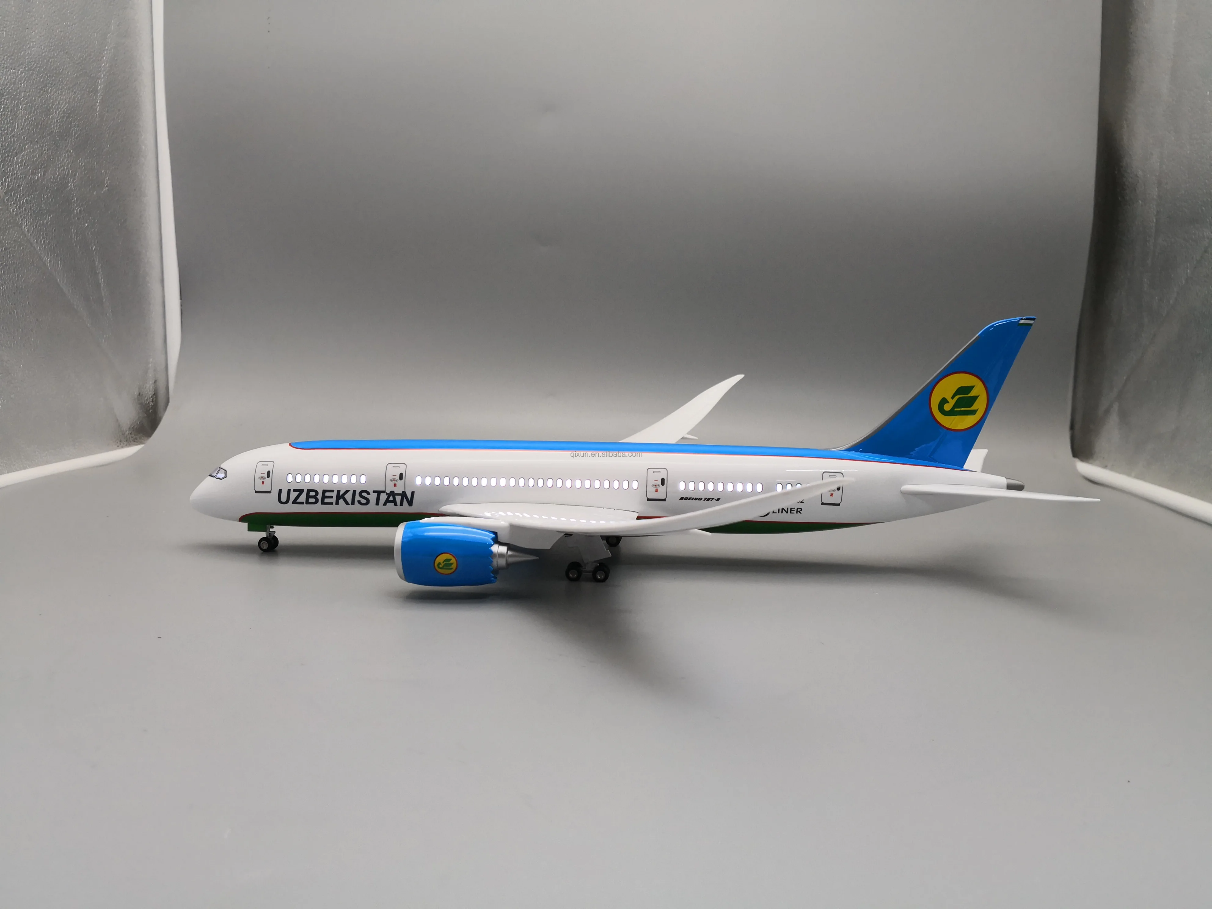 Toy Airplane 787 Scale 1:130 43cm B787 Uzbekistan Airplanes Made in ...