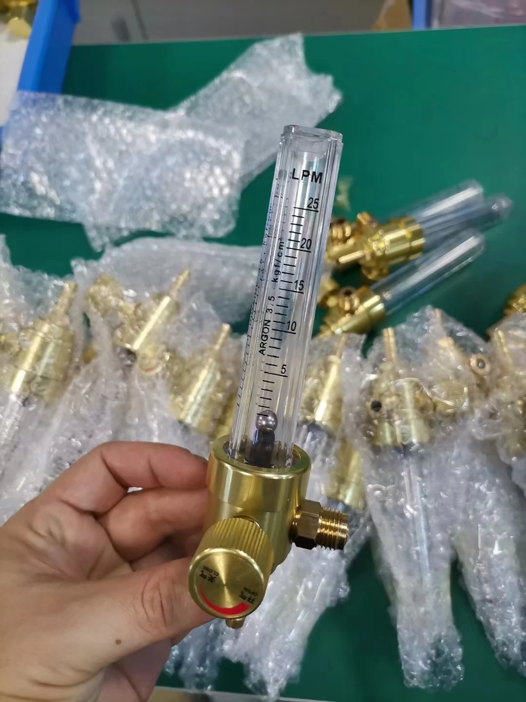 Argon CO2 Carbon Dioxide Pressure Regulator with Gauge| Alibaba.com