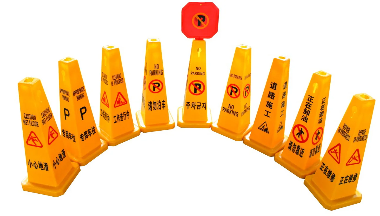 Wholesale Multi-color Plastic Pyramid Quadrate Warning Safety Signage ...