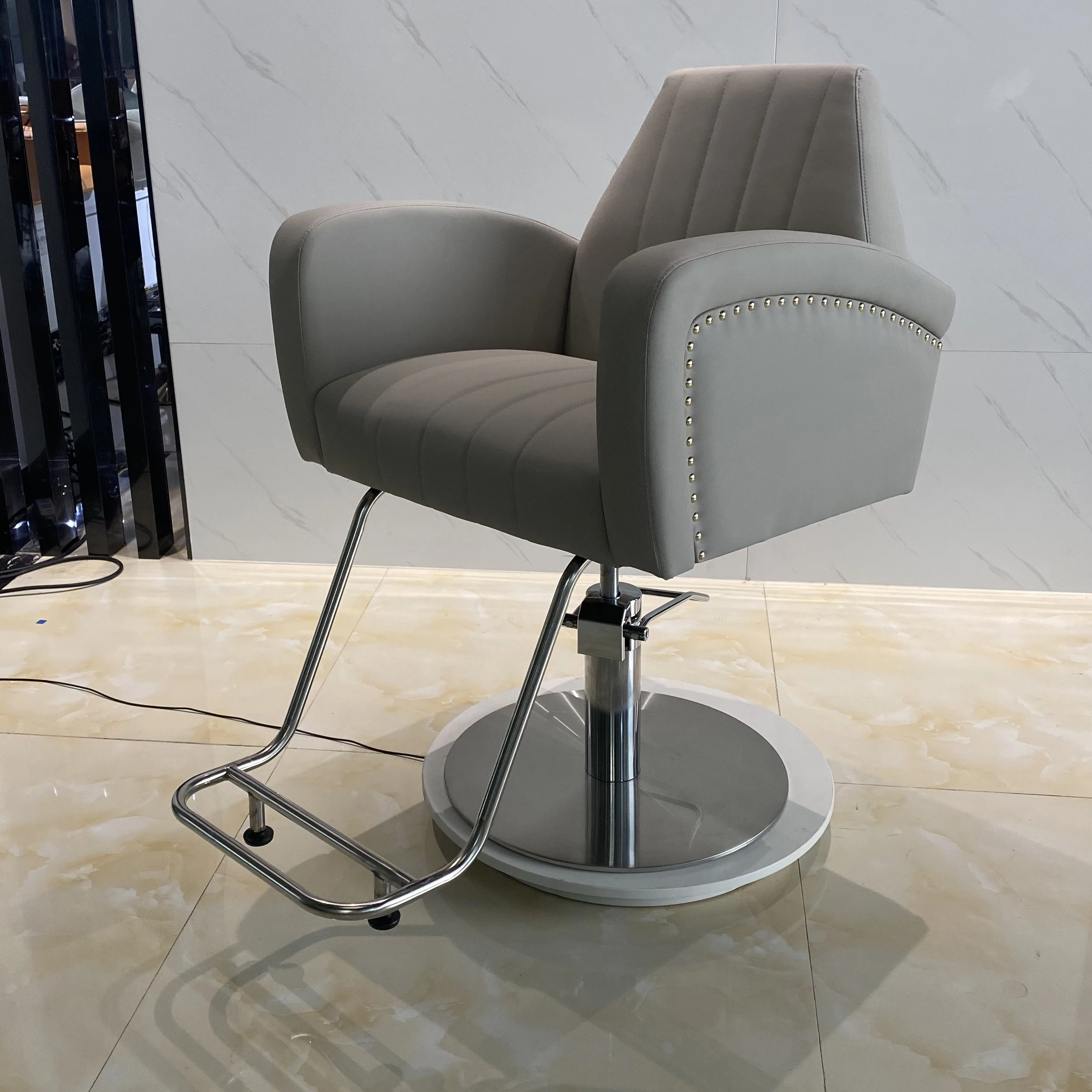 Sulin Stylish Gray Salon Barber Chair PU Leather Upholstery Metal Base ...