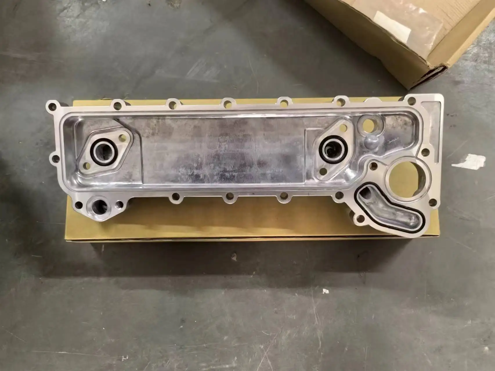 4HK1 6HK1 Engine Oil Cooler Gasket 8943990020 - ISUZU Repair Part