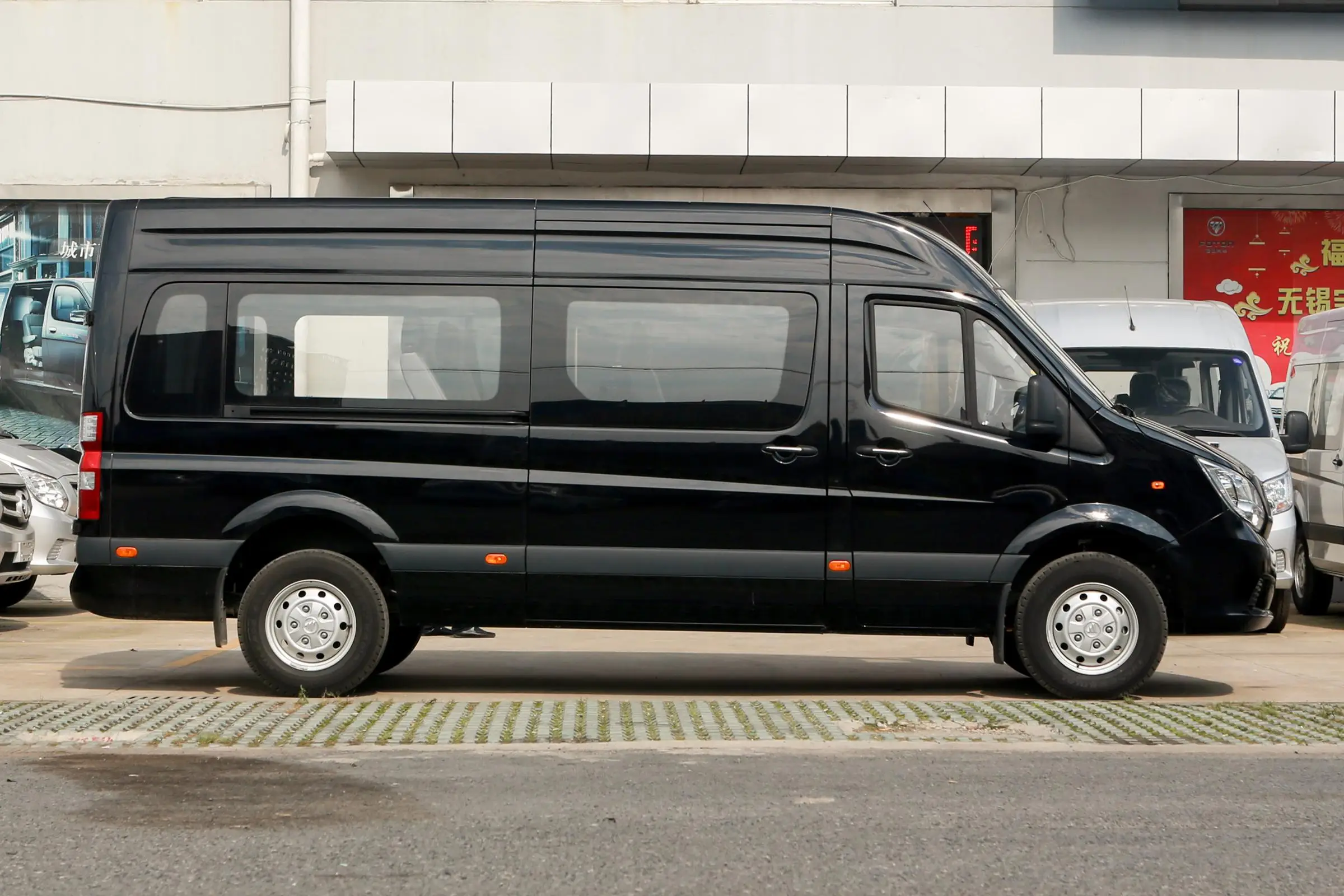 Brand New Electric LHD Foton 18 Passenger Mini Bus Toano Van