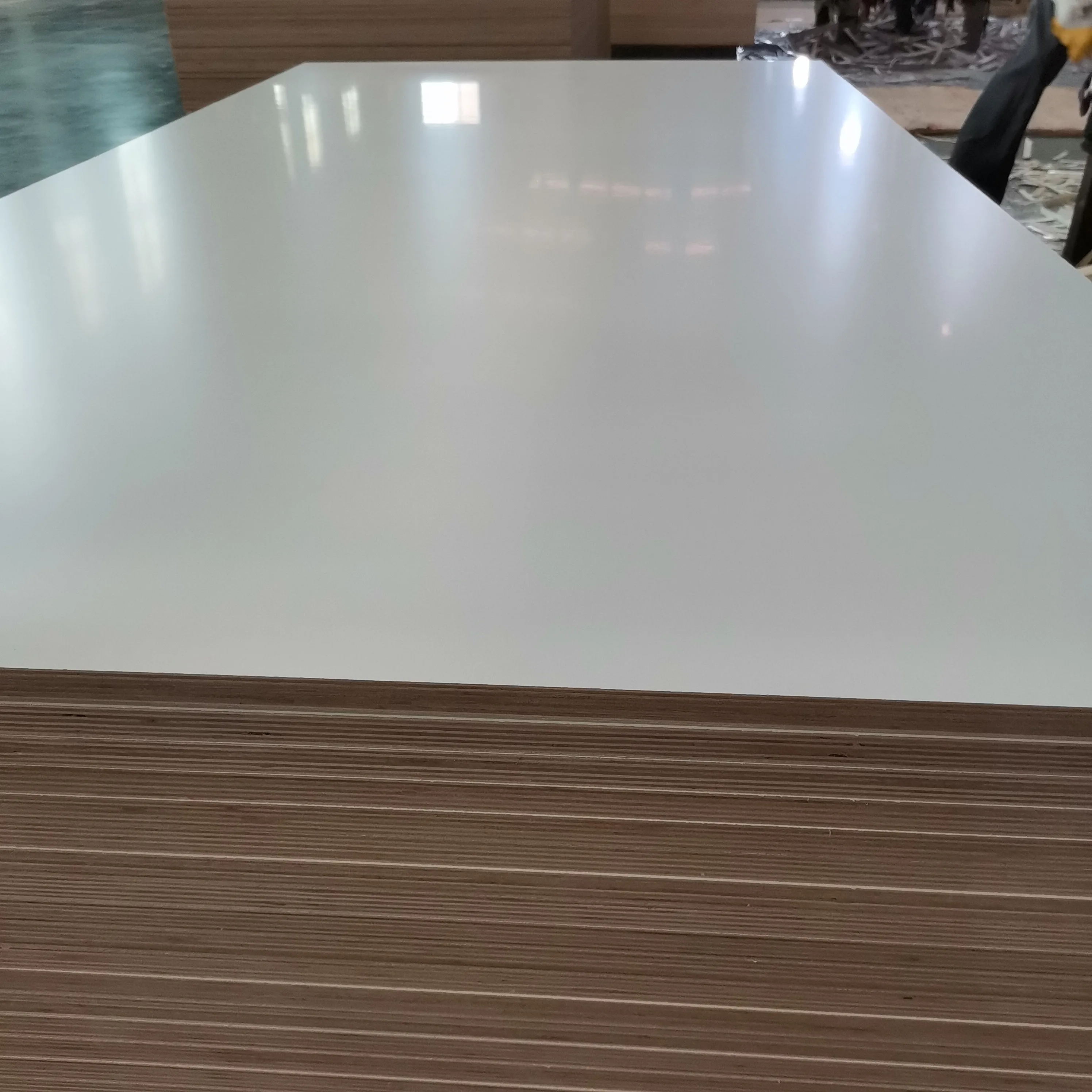 Melamine Boards Laminated Plywood Cabinet Plywood Melamine Doors E0 E1 ...