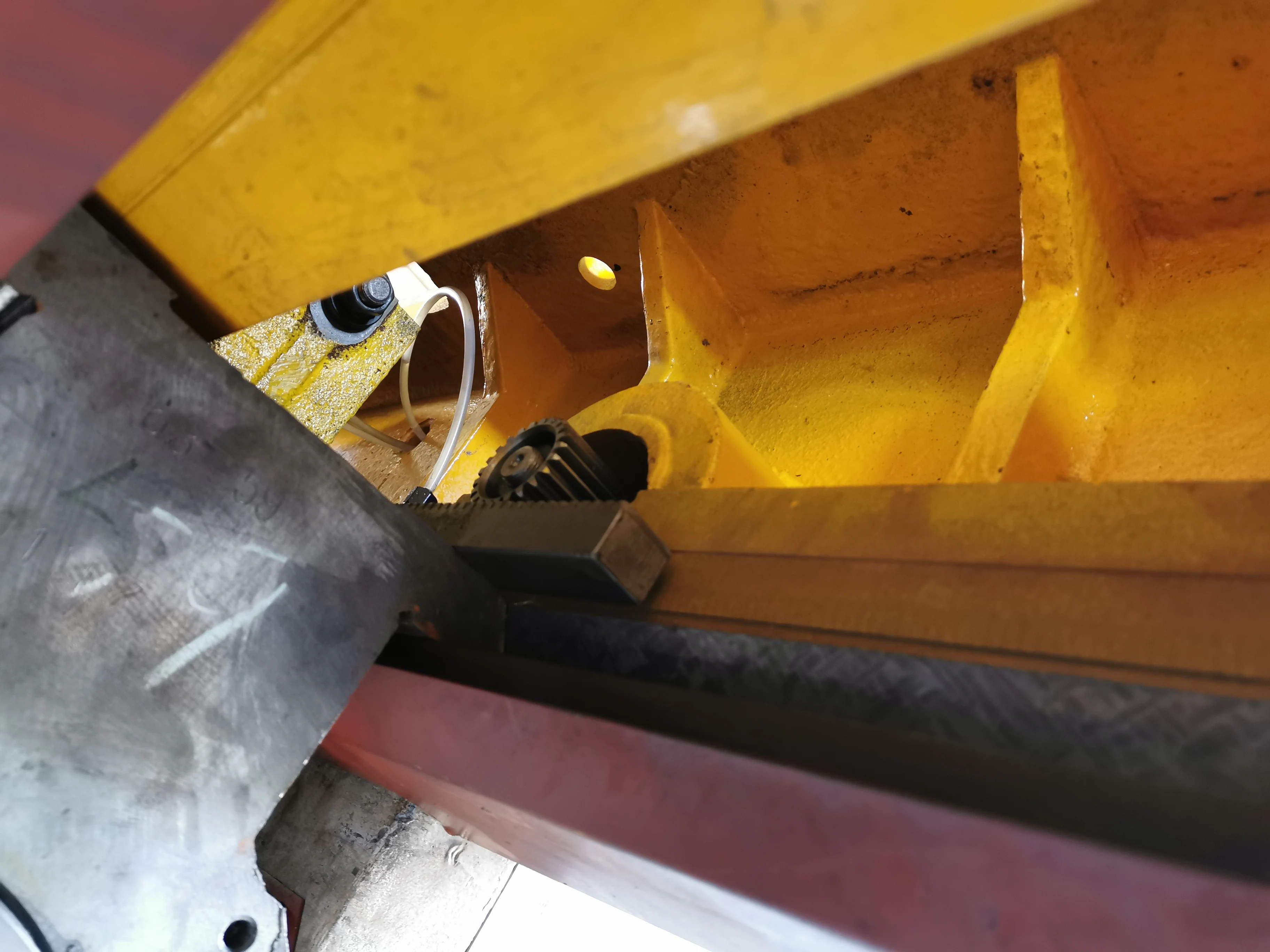 Cnc Flat Horizontal Grinding Wheel Spindle Reciprocating Table Metal ...