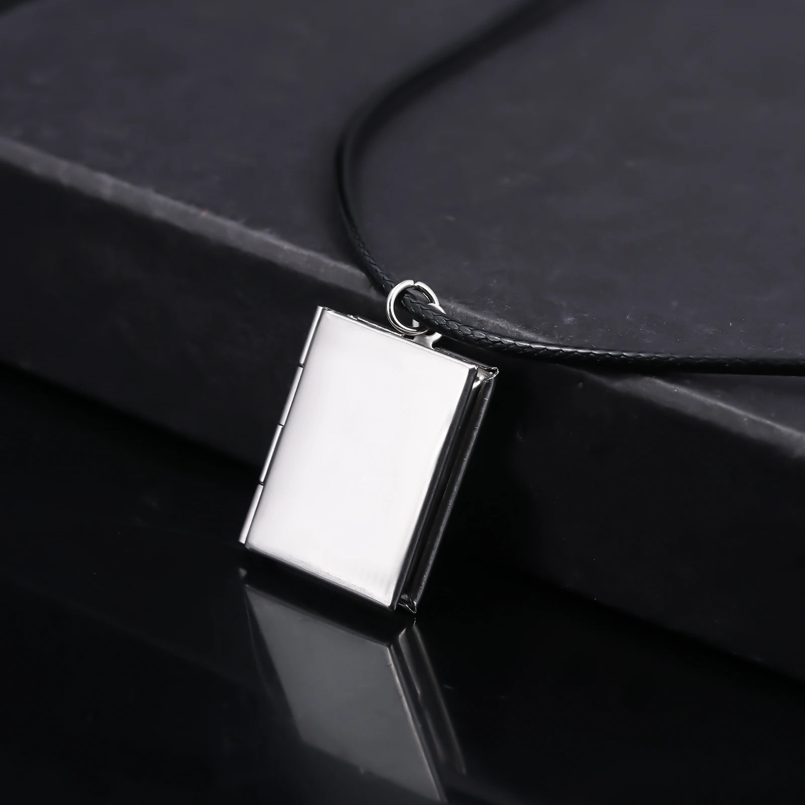 Anime Jujutsu Kaisen Necklace Todo Aoi Can Open Photo Frames Pendant ...