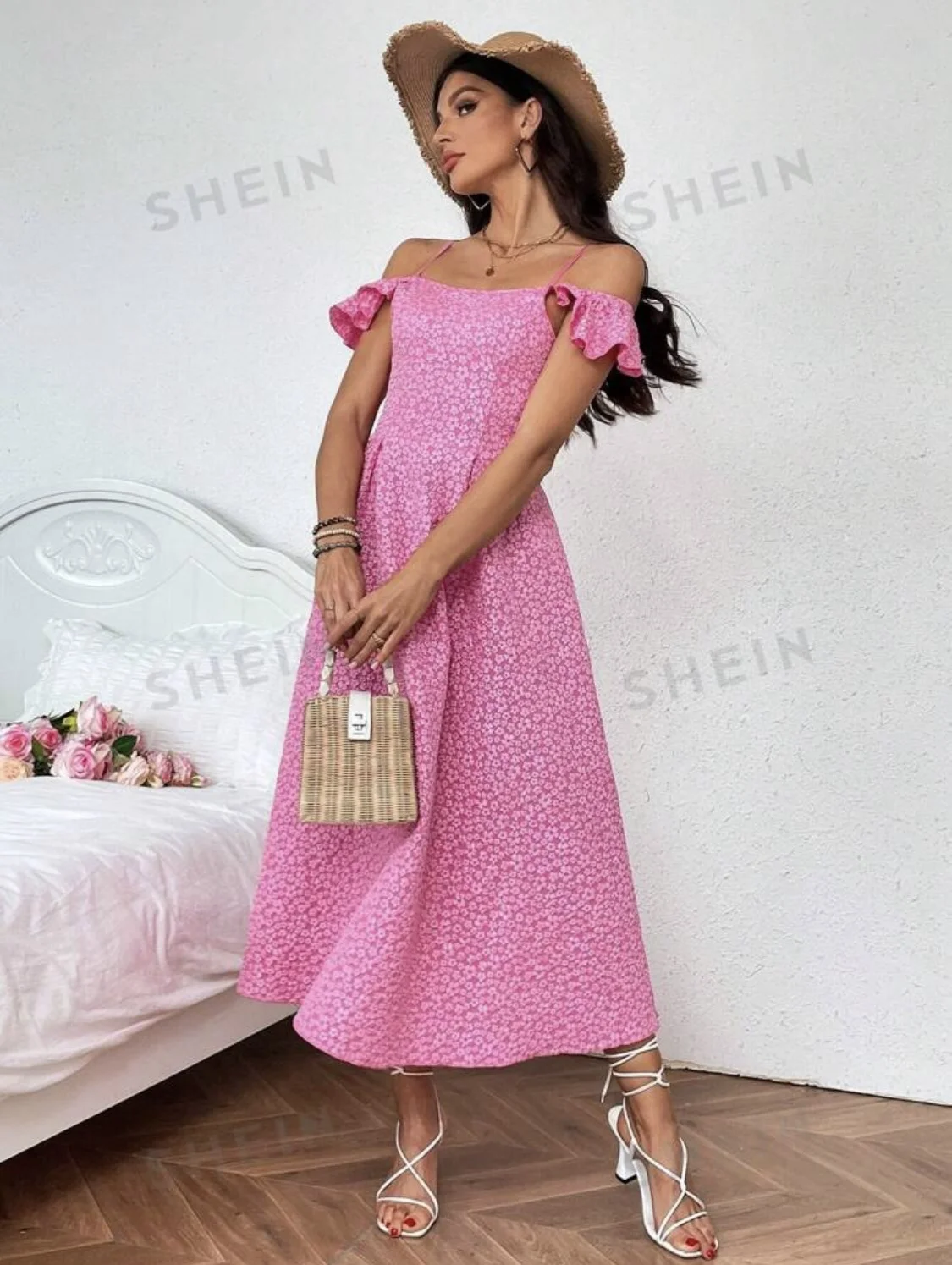 Alibaba.com: Woven 100% Polyester Floral Jacquard Fabric, Open Shoulder ...